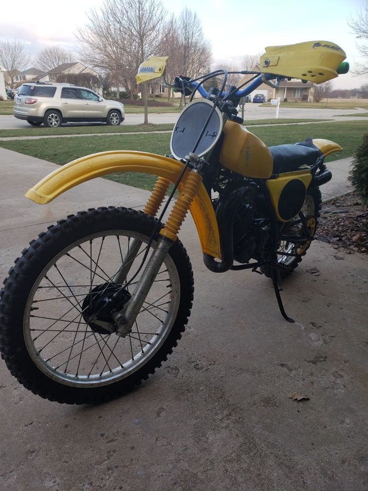 1979 Yamaha Yz100 dirt bike for Sale in Channahon, IL - OfferUp