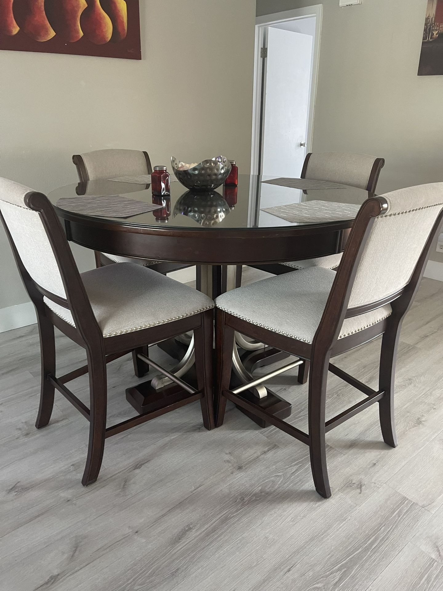 Dining Room Table for Sale in Tamarac, FL - OfferUp
