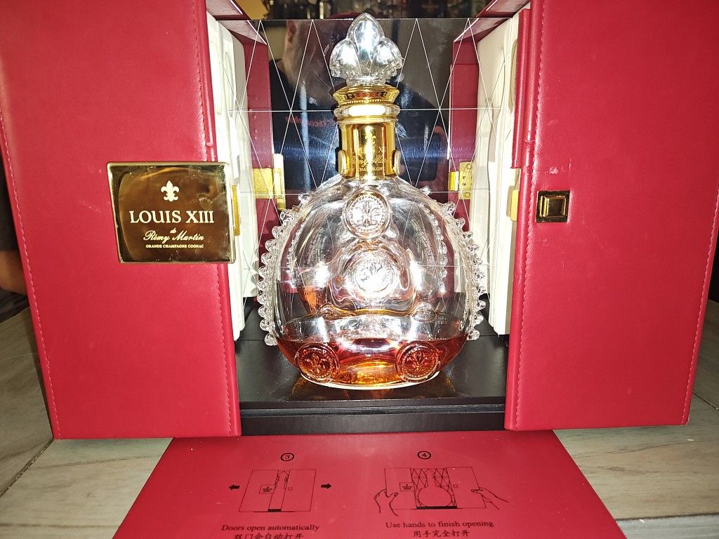 Remy Martin Louis XIII Crystal Bottle And Box for Sale in San ...