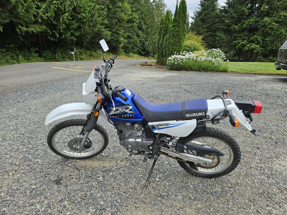2001 Suzuki DR200SE for Sale in Snohomish, WA - OfferUp