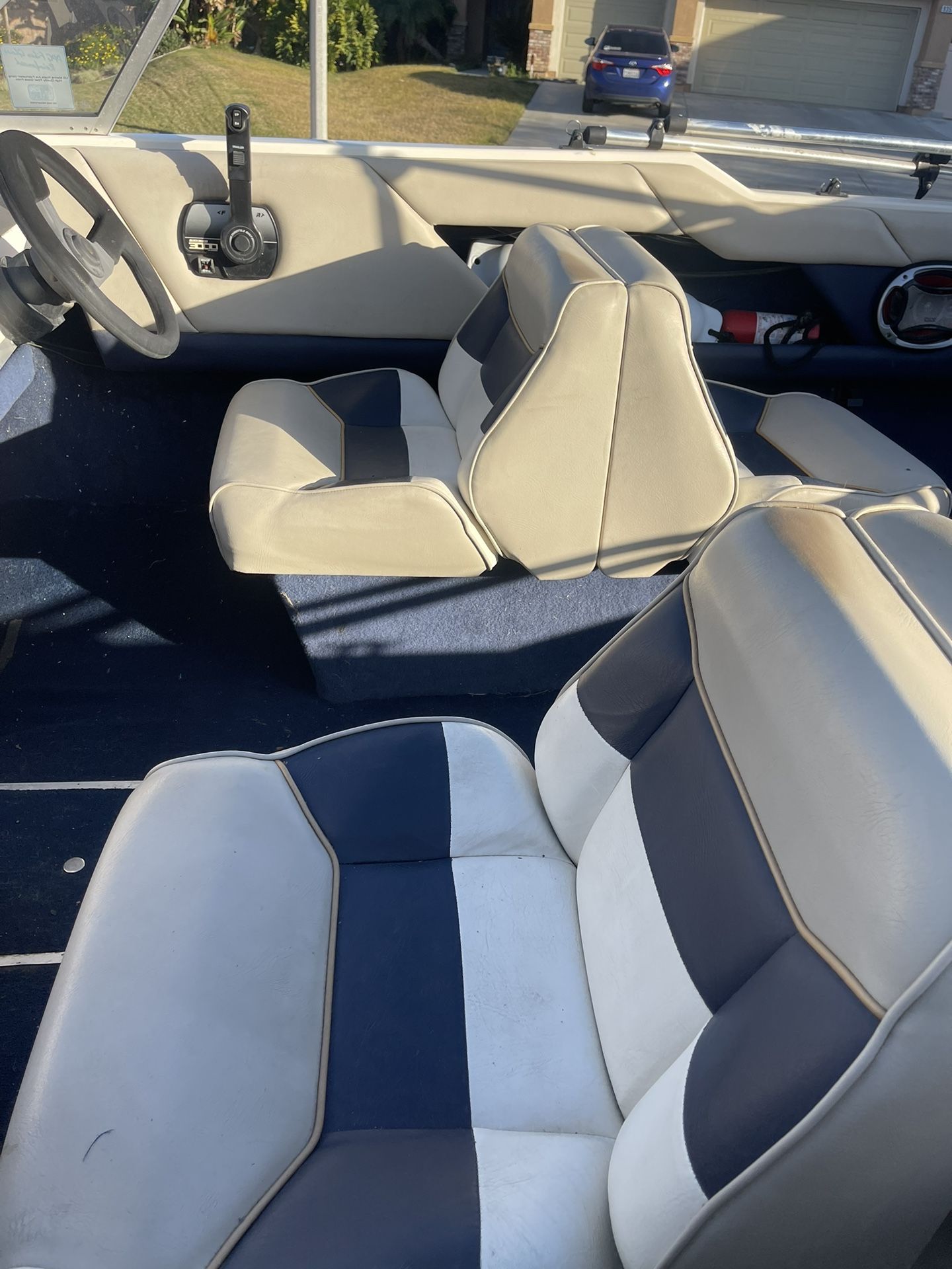 1996 Bayliner Capri for Sale in Lakewood, CA - OfferUp