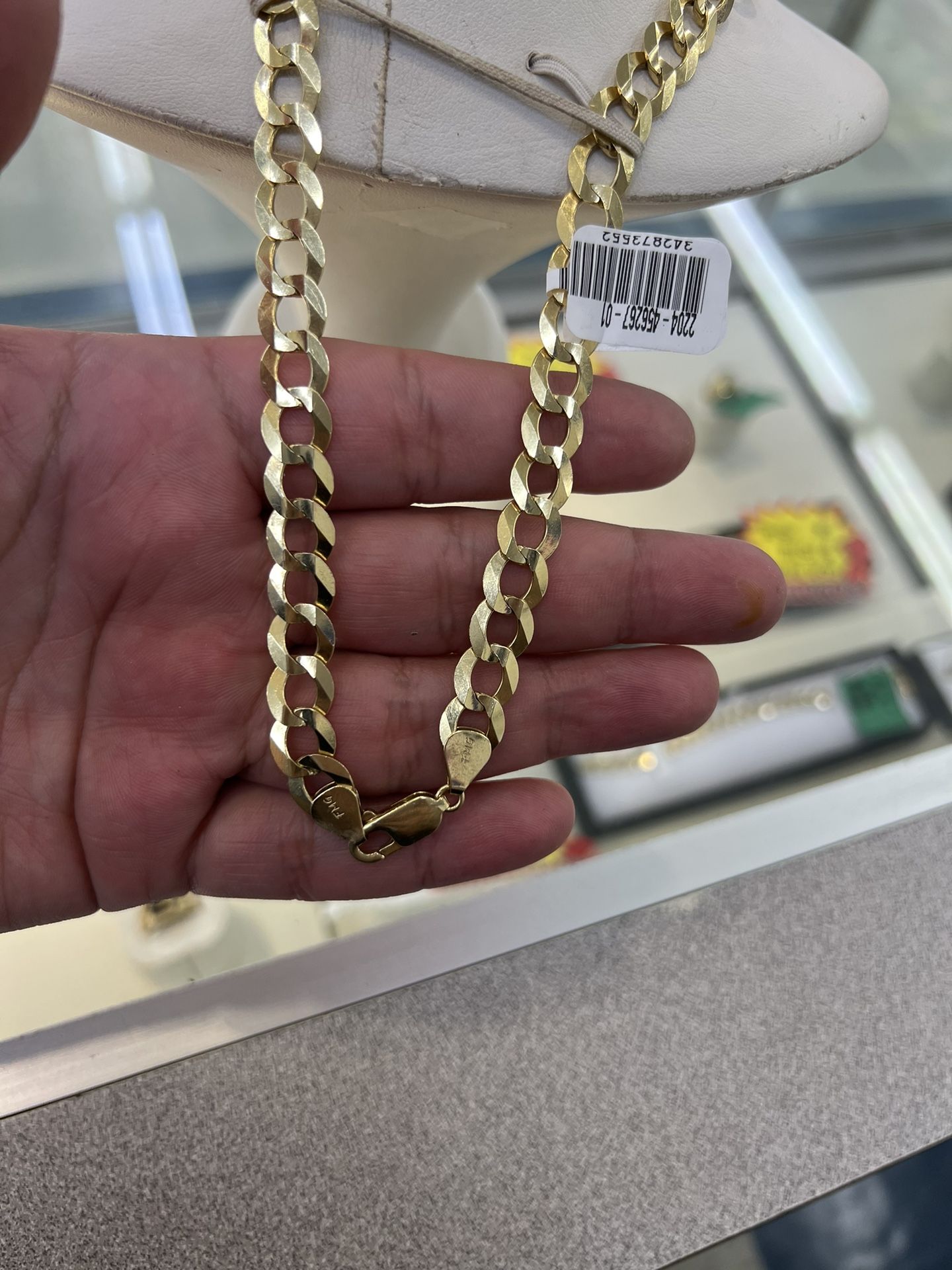 10k Cuban Necklace for Sale in Houston, TX - OfferUp