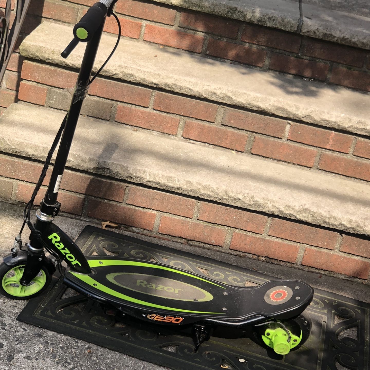 Razor Electric Scooter E90