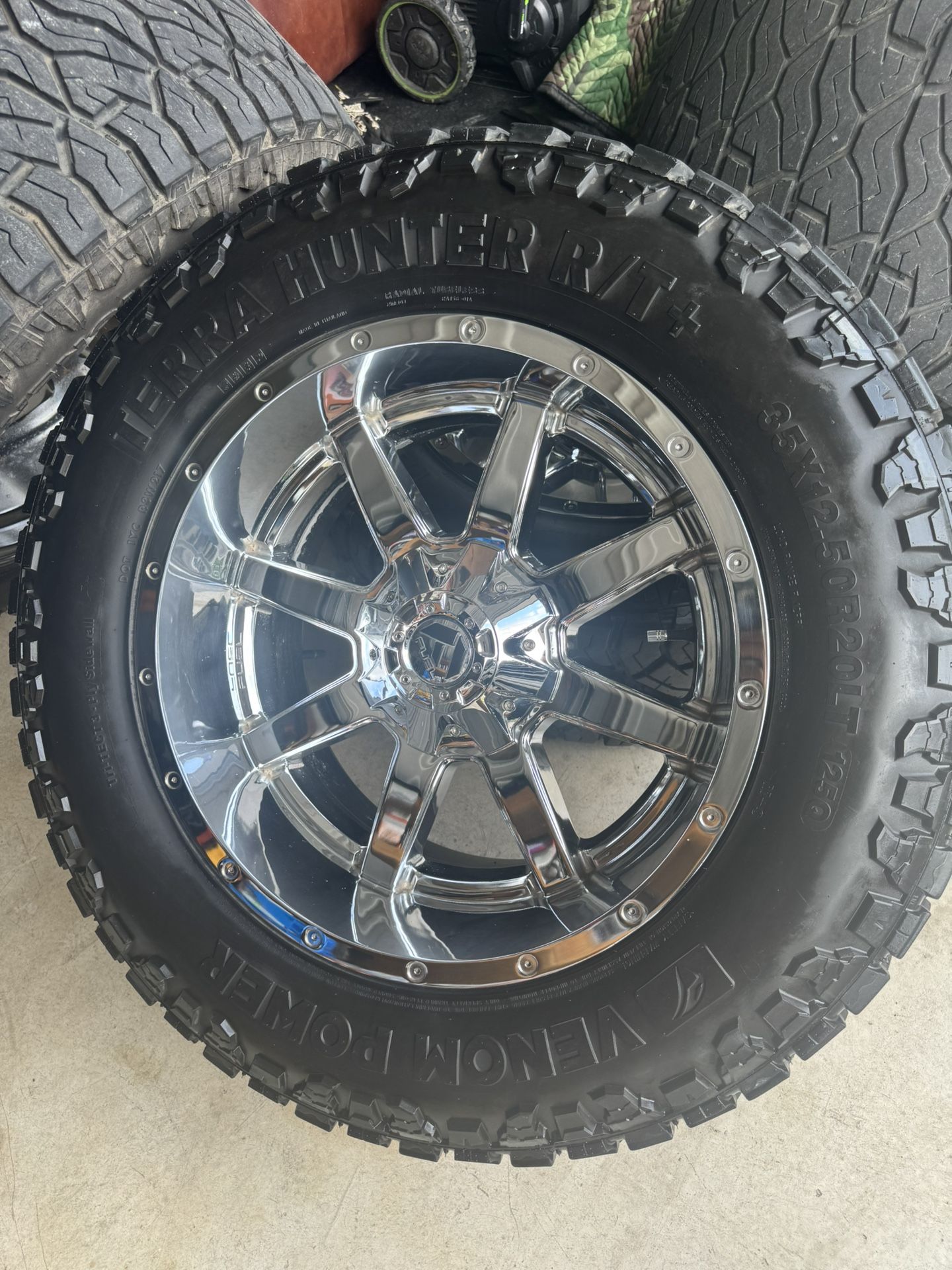 20x10 Chrome Fuel Maverick Wheels for Sale in San Antonio, TX - OfferUp