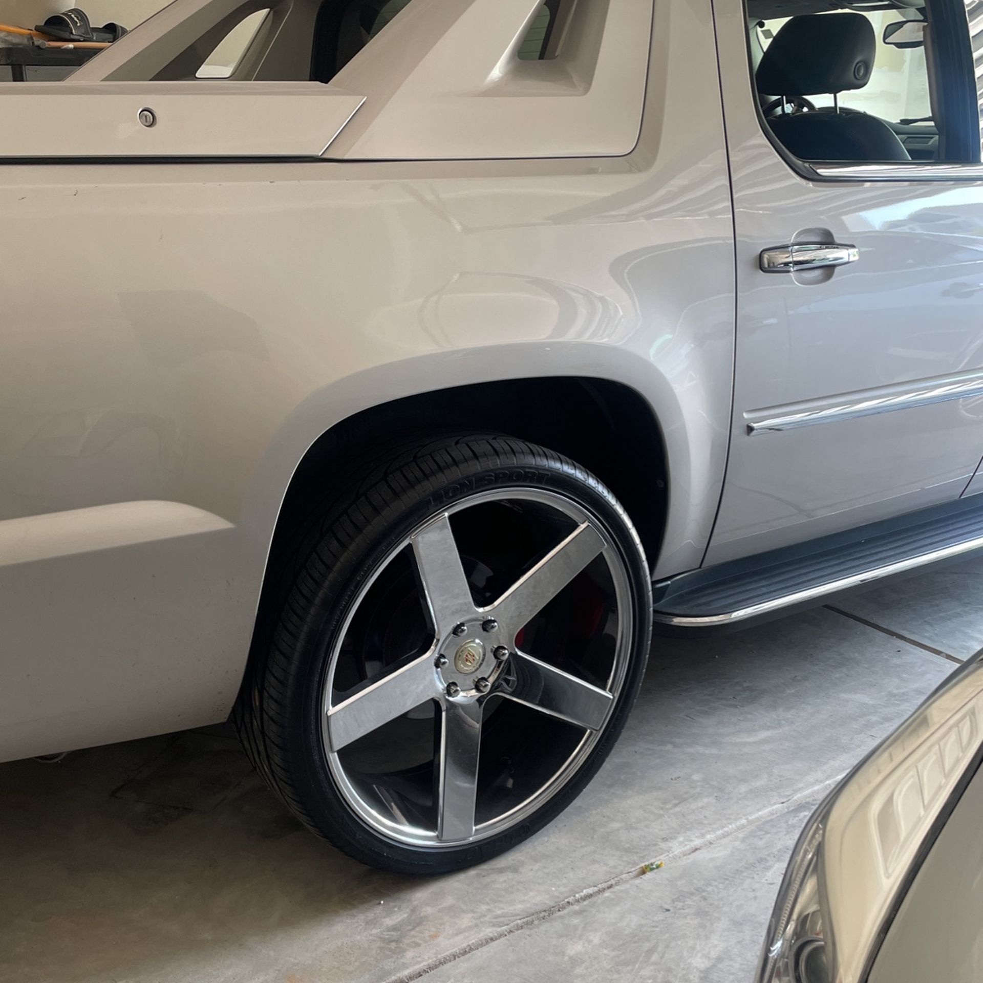 Cadillac EXT for Sale in Mount Holly, NC - OfferUp