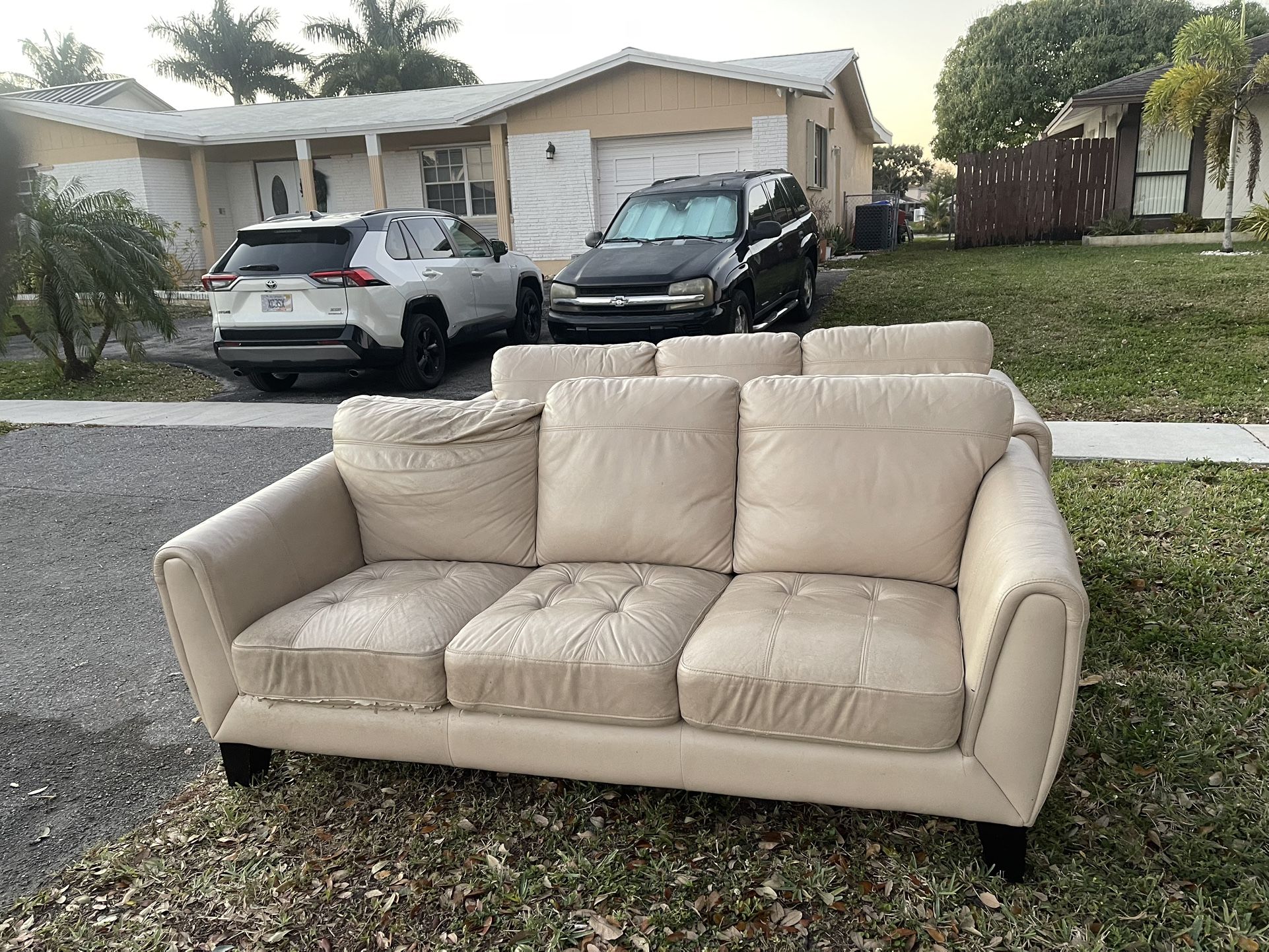 Free Leather Sofas; one is in very good Condition (located Right by ...
