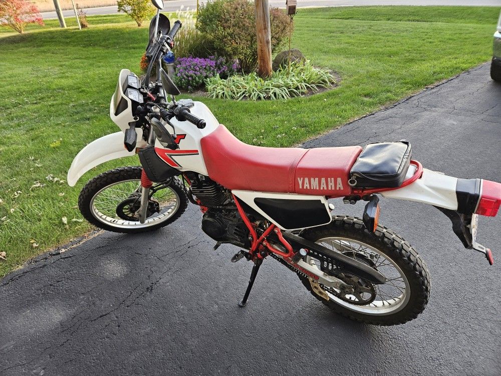 1985 Yamaha XT 350 for Sale in Sycamore, IL - OfferUp