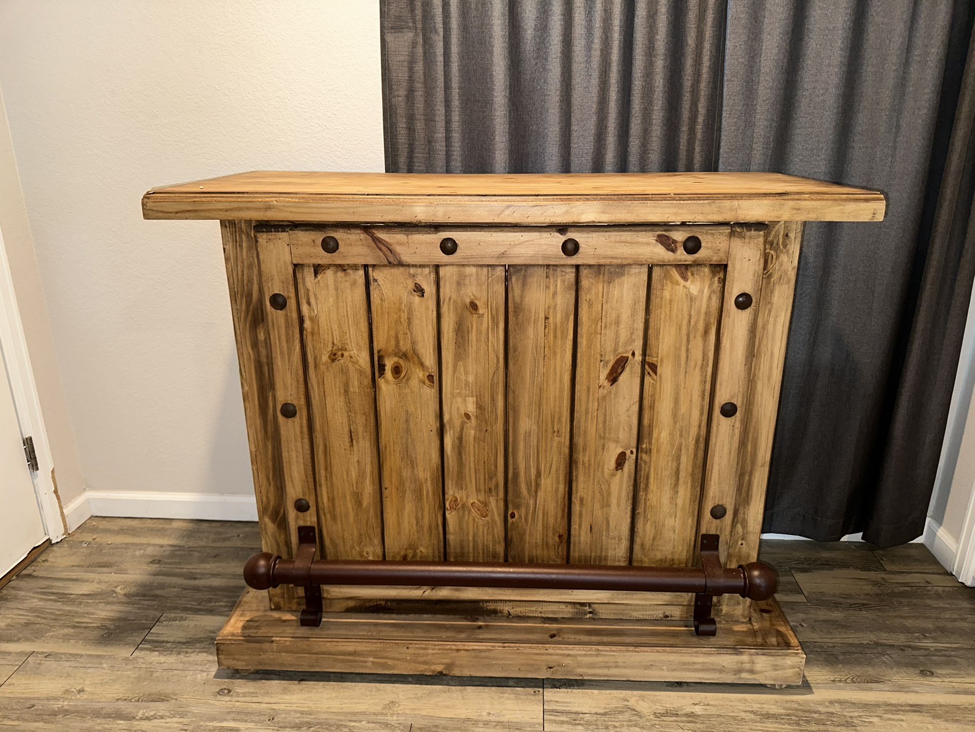 Portable Wood Bar