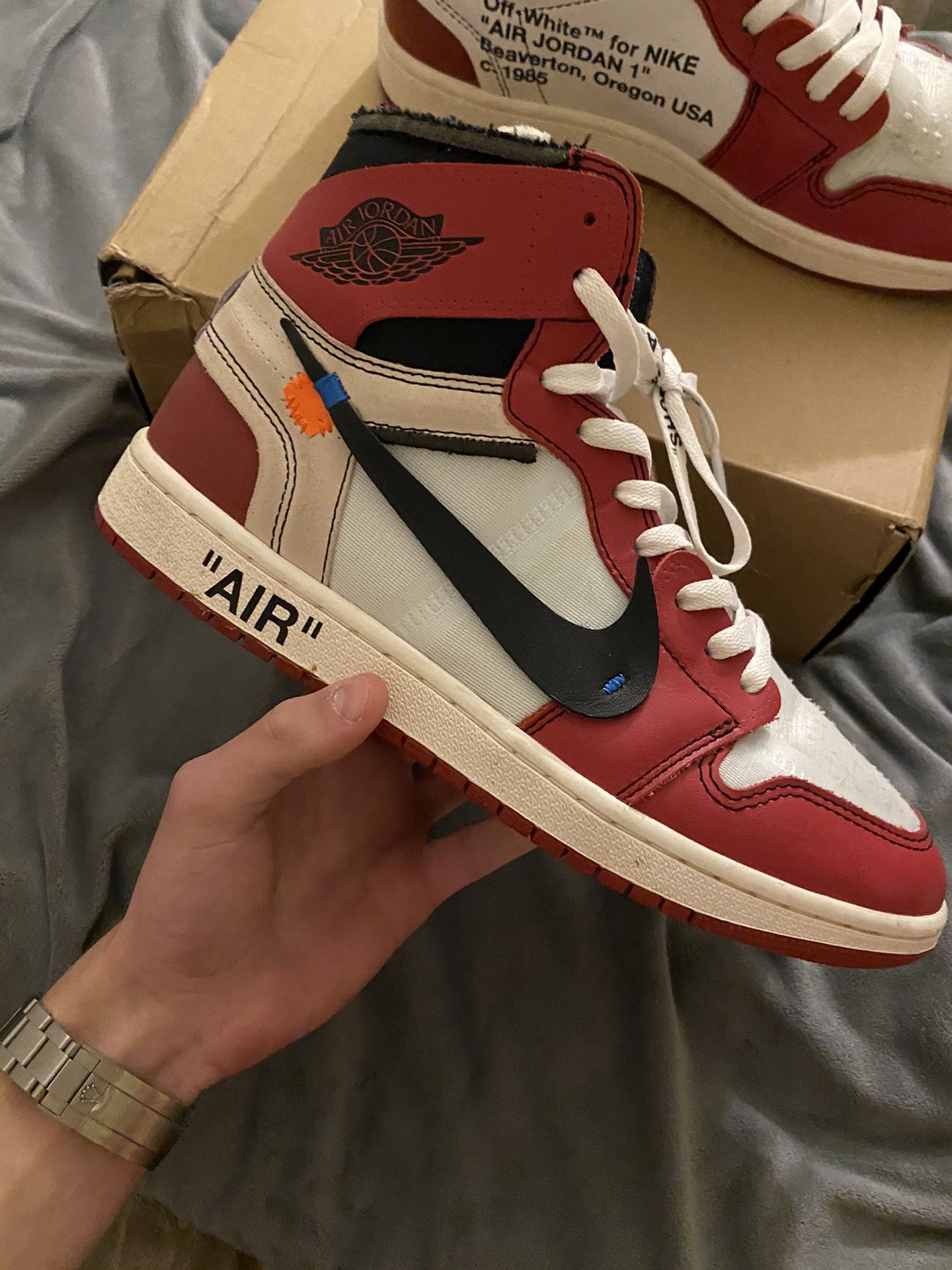 Off White Chicago for Sale in Joliet, IL - OfferUp