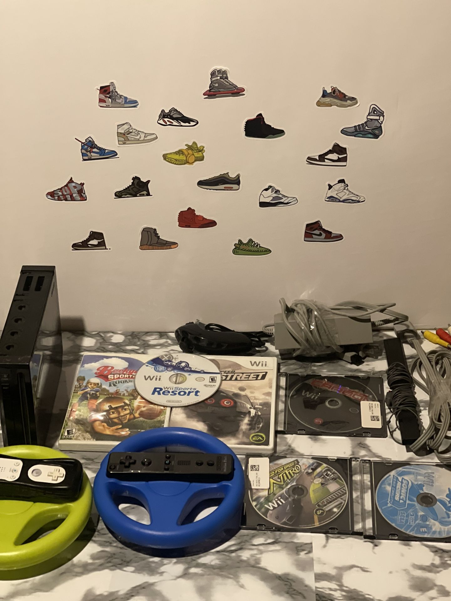 1st Gen Wii / Game Cube Bundle for Sale in Euclid, OH - OfferUp