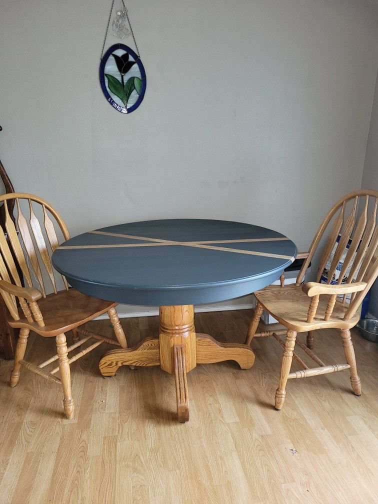 Vintage Solid Wood Oak Kitchen Table Set for Sale in Benicia, CA - OfferUp