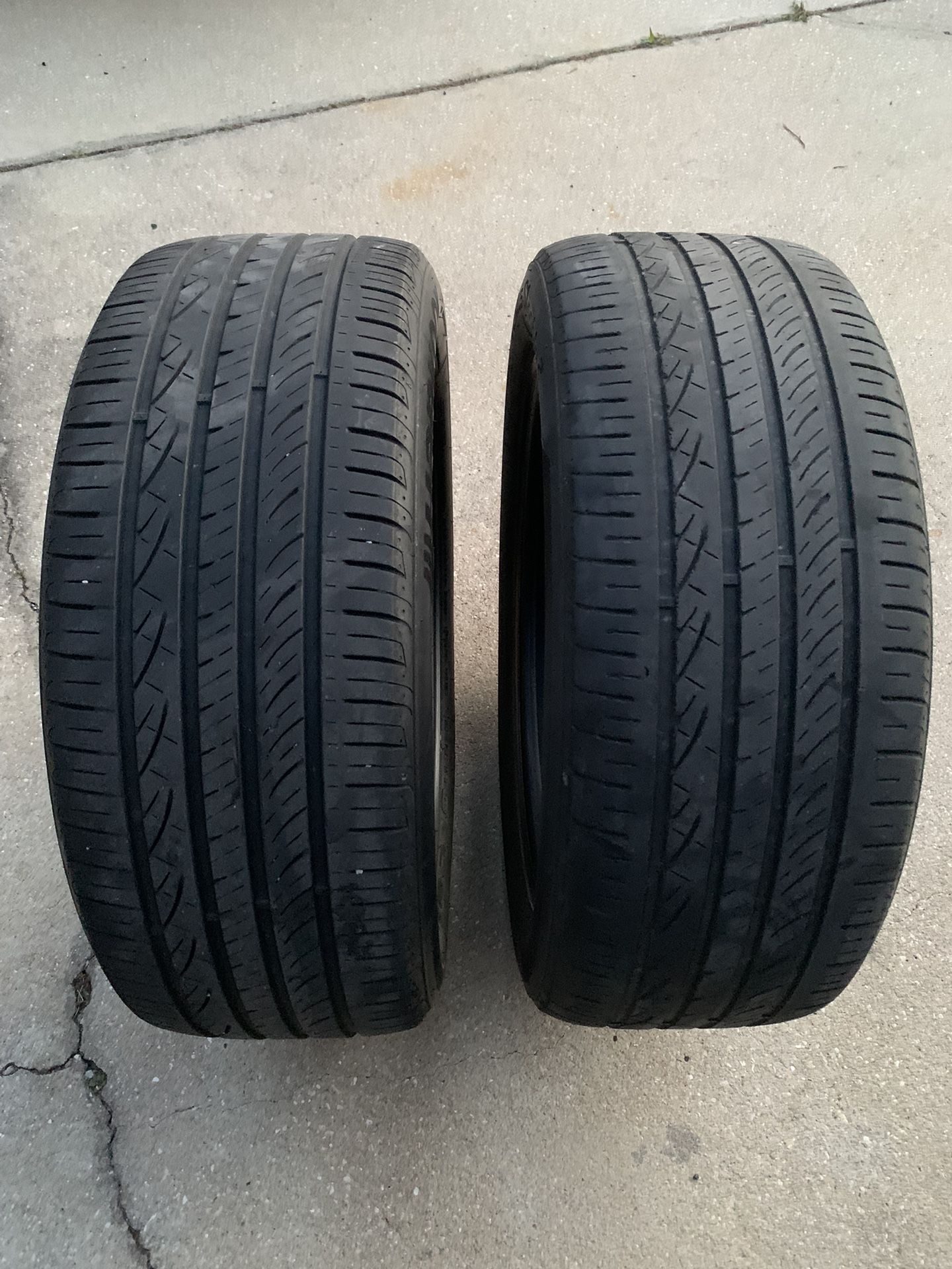 2 hankook ventus noble tires 235/50/19 for Sale in Spring Hill, FL ...