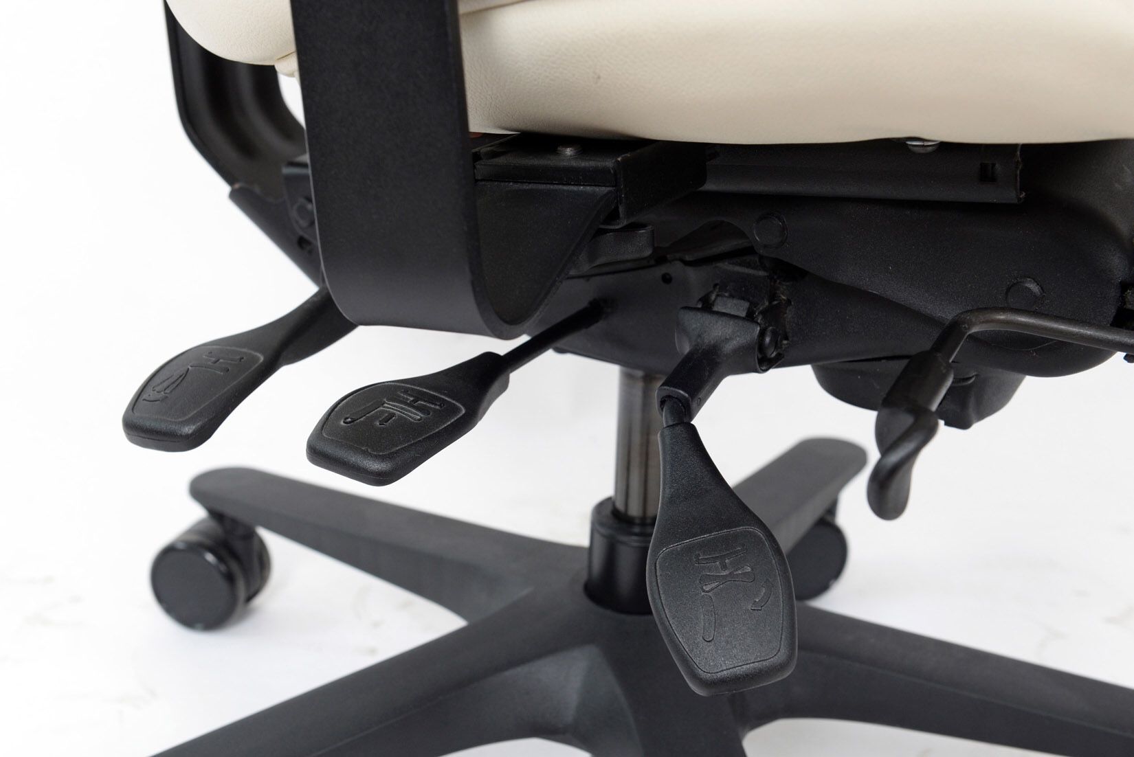 Lifeform 2390 Ultimate High Back Executive Chair for Sale in Manhattan ...