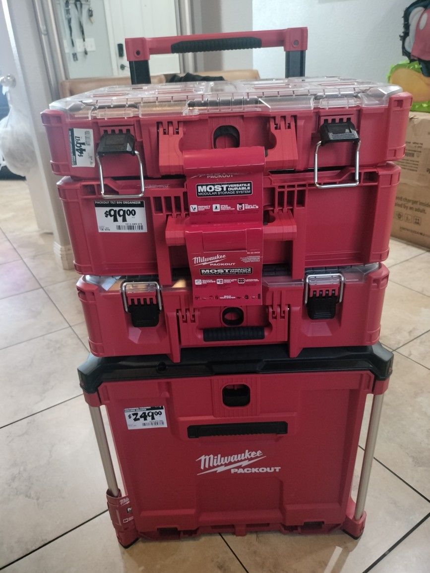 Milwaukee Pack Out Organizer for Sale in Henderson, NV - OfferUp