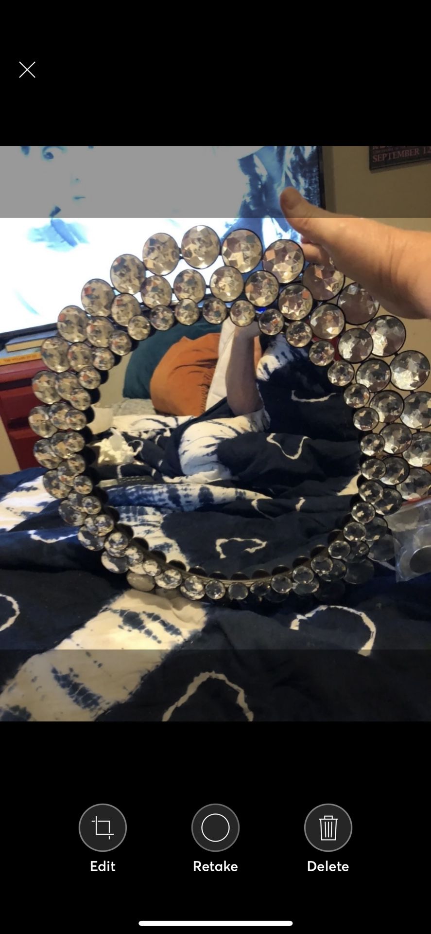 BEDAZZLED WALL MIRROR BNWT for Sale in Las Vegas, NV - OfferUp