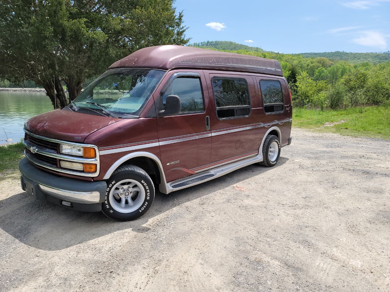 1999 Chevrolet Express for Sale in Dellrose, TN - OfferUp