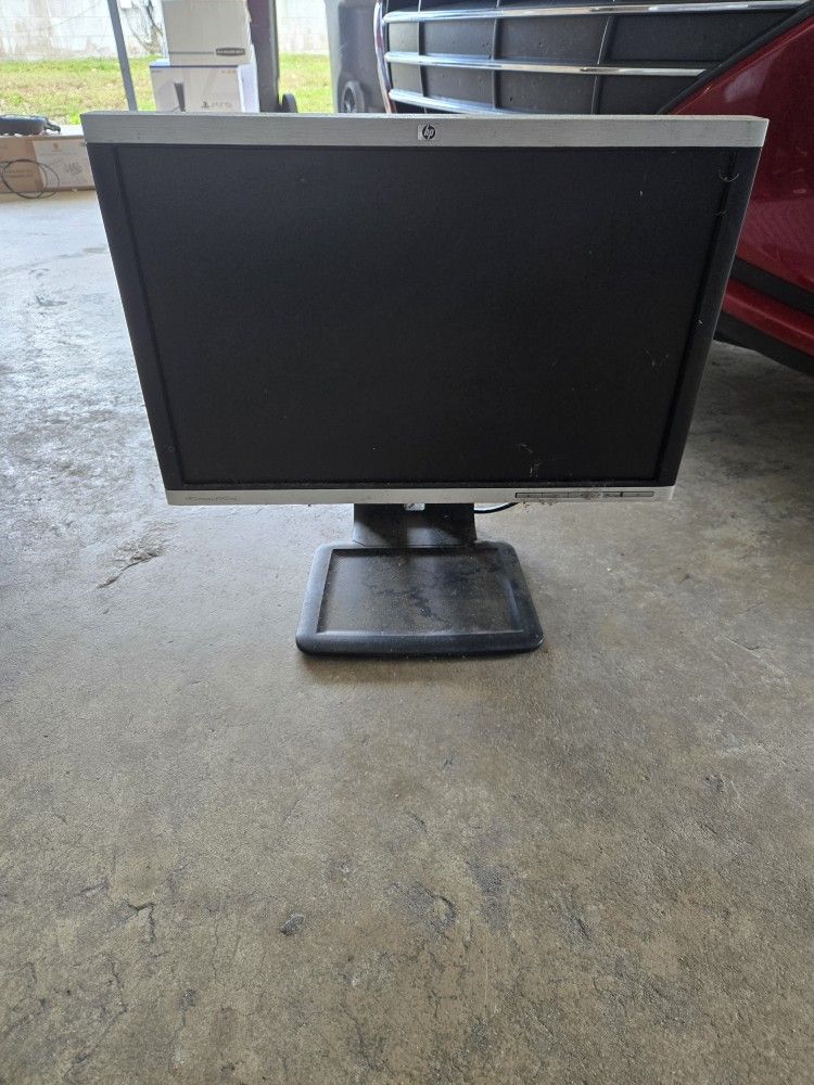 Hp Adjustable Monitor PC for Sale in Auburndale, FL - OfferUp
