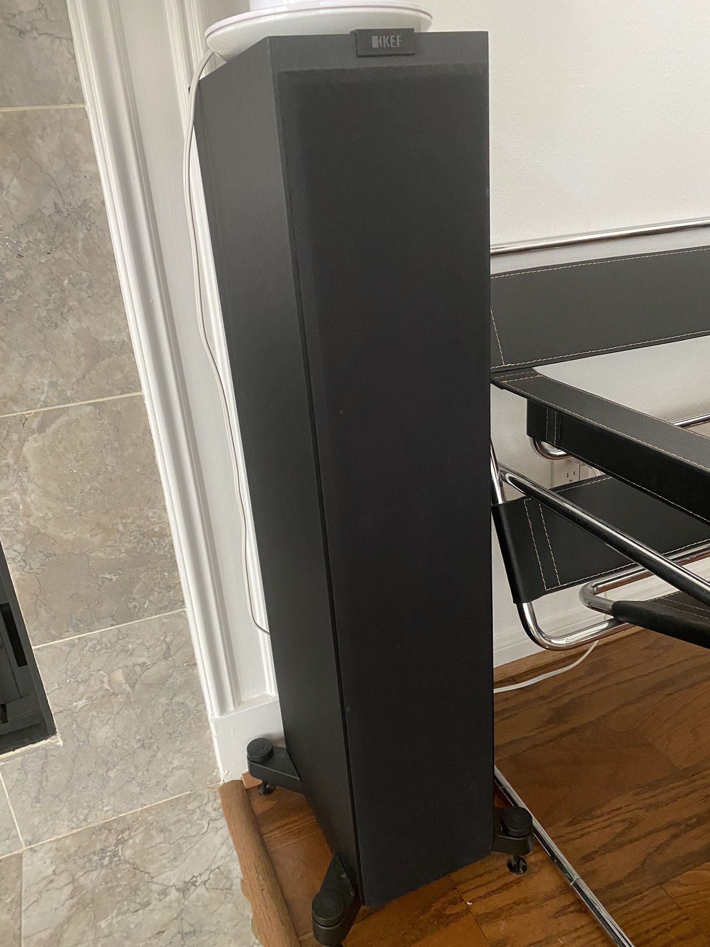 KEF Q550 Home Speakers - Black for Sale in Houston, TX - OfferUp