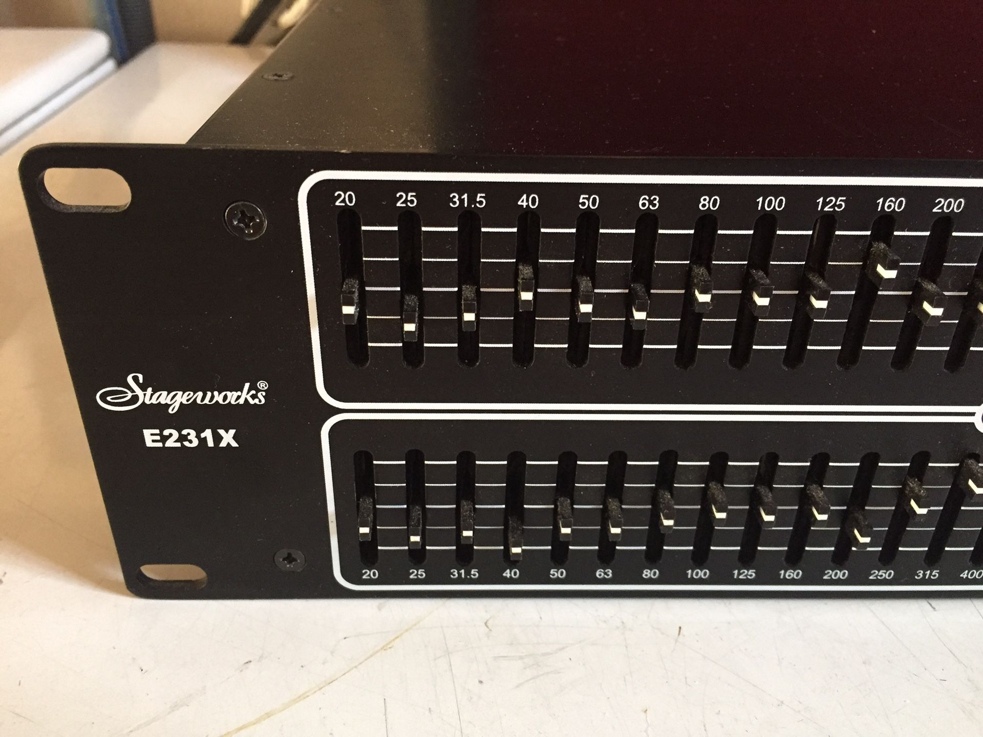 Stageworks E231 Graphic Equalizer for Sale in Corona, CA - OfferUp