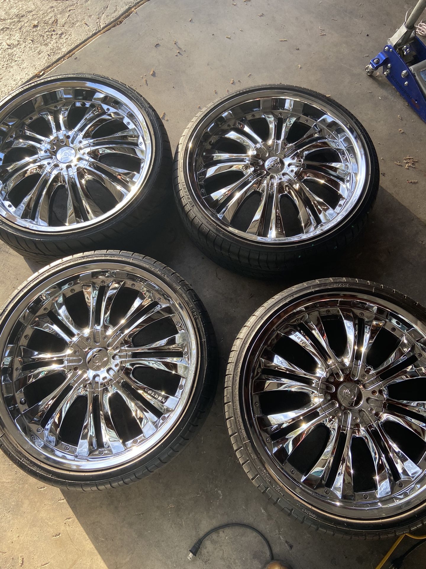 22 inch rims and tires - 5 lug universal for Sale in Tracy, CA - OfferUp