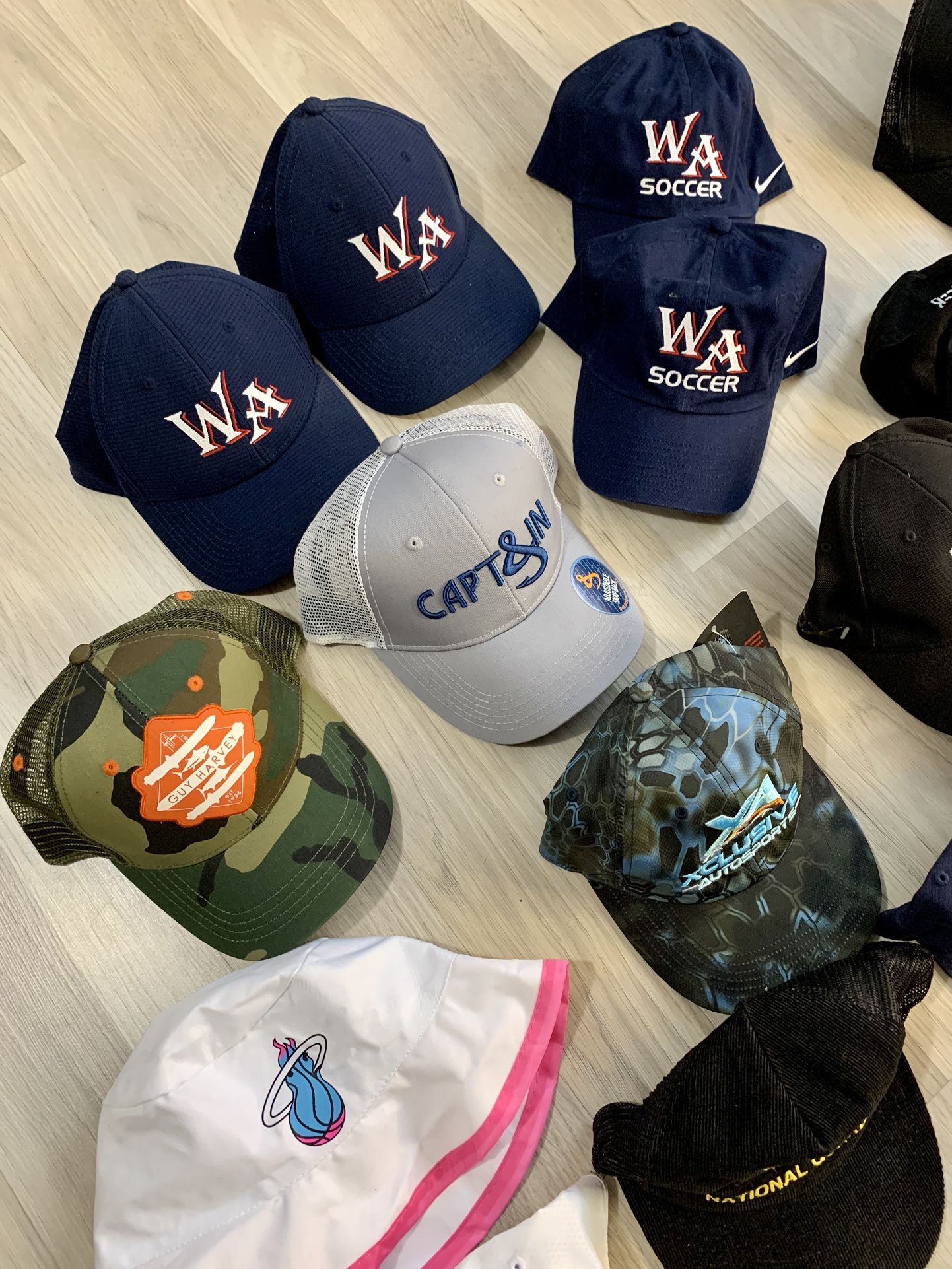 20 Mixed Vintage Modern Baseball Caps Dad Hats Reseller Bundle Lot ...
