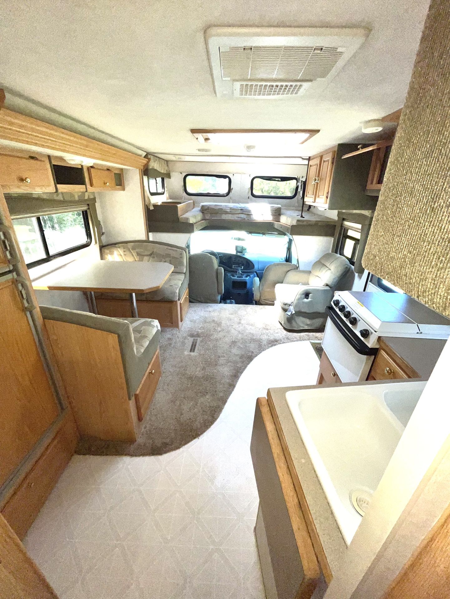 2003 Bigfoot class C motorhome double slide Low miles only 19,000 30 ...