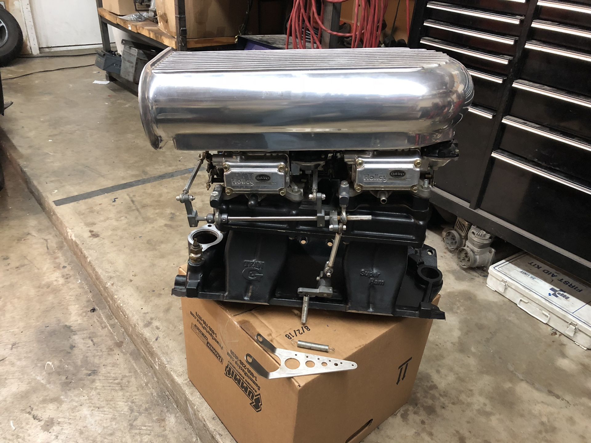 SBC Vintage Team G tunnel ram for Sale in Watauga, TX - OfferUp