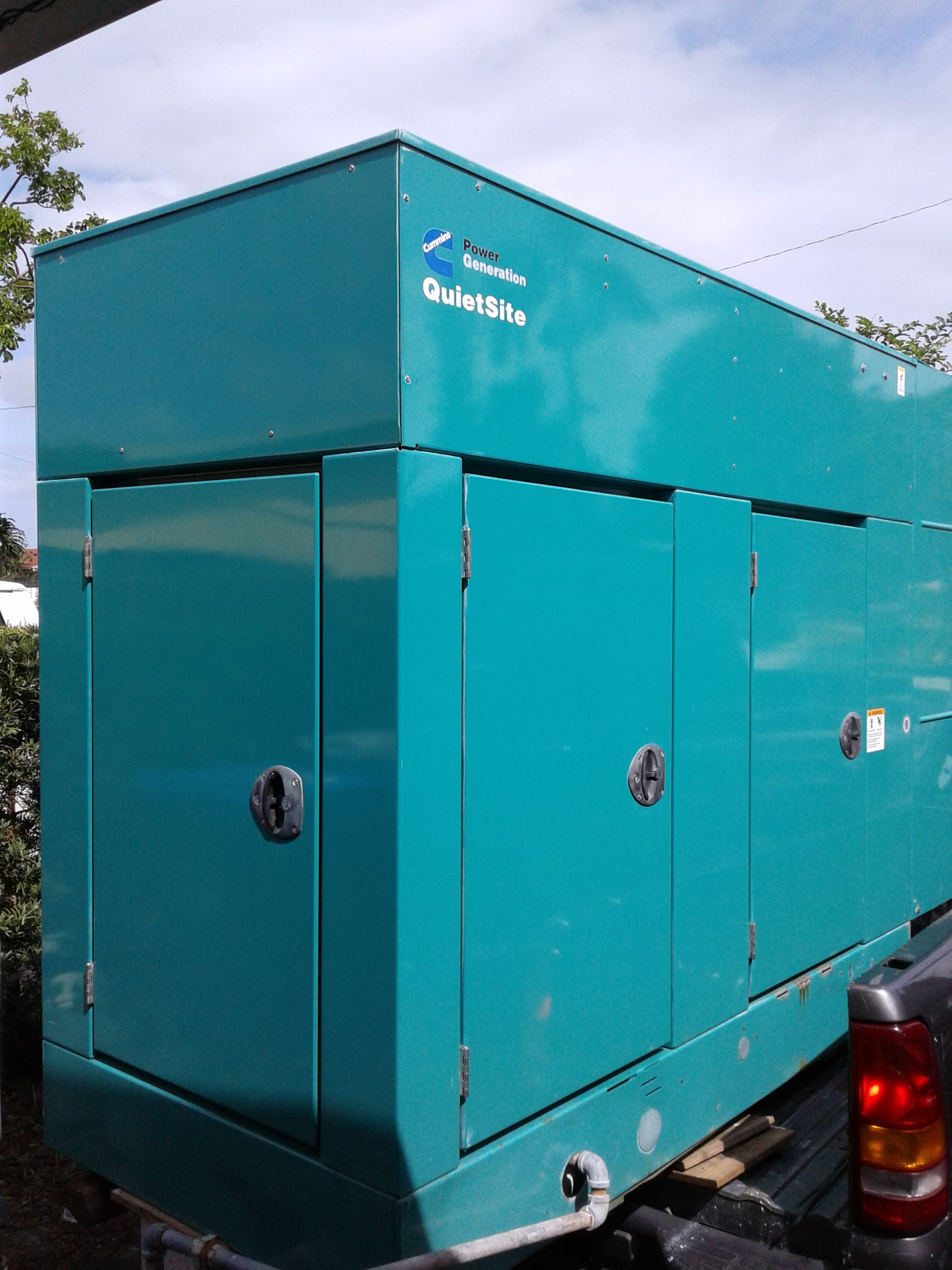 Cummings generator for Sale in Pompano Beach, FL - OfferUp