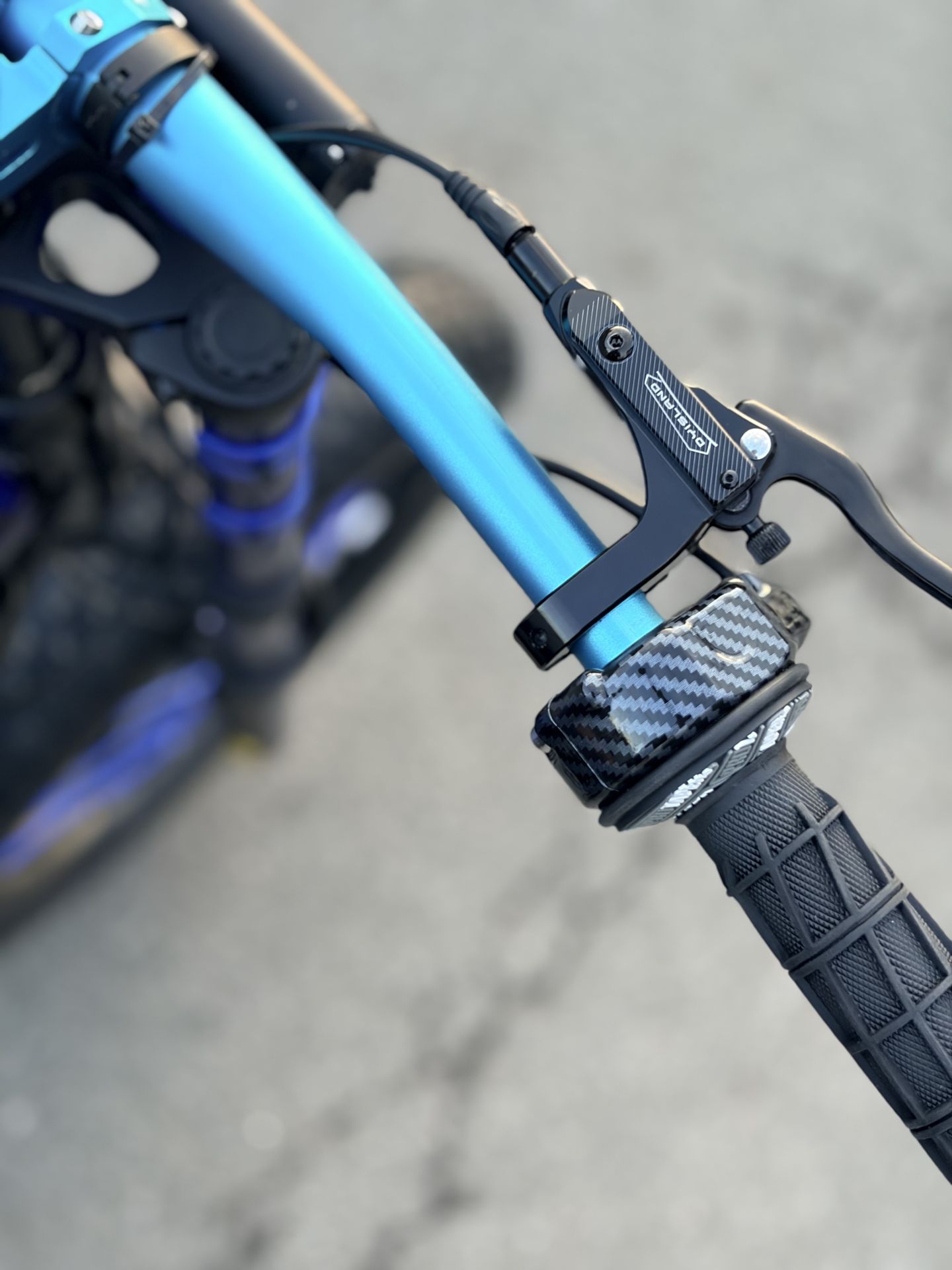 Modded fully carbon wrap ridstar for Sale in The Bronx, NY - OfferUp