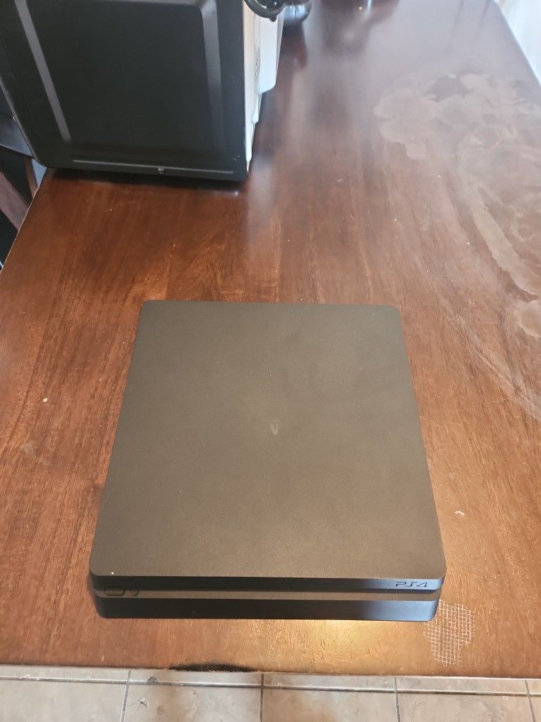 Ps4 for Sale in Bakersfield, CA - OfferUp