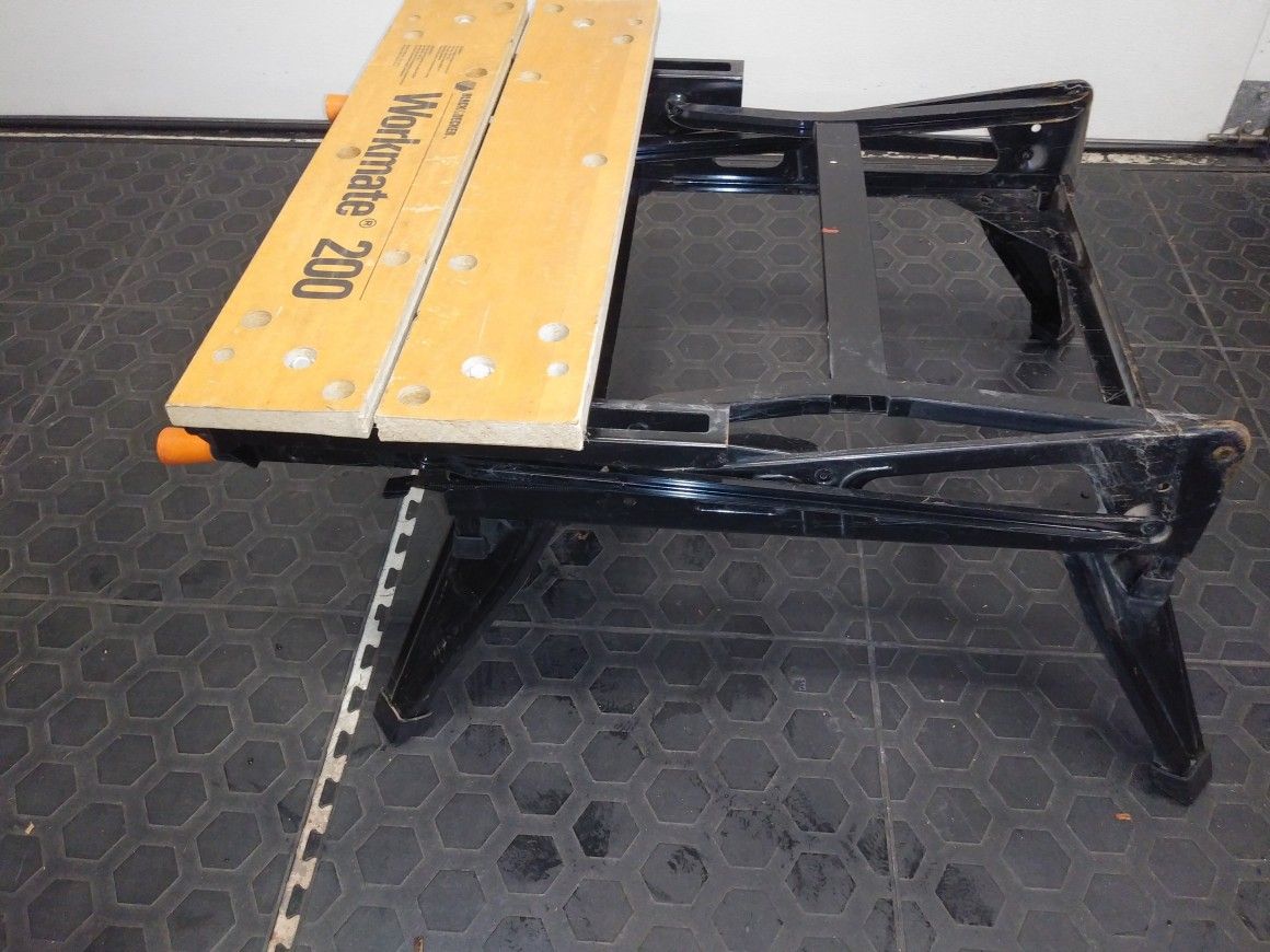 Black & Decker Workmate 200 for Sale in Howell Township, NJ - OfferUp