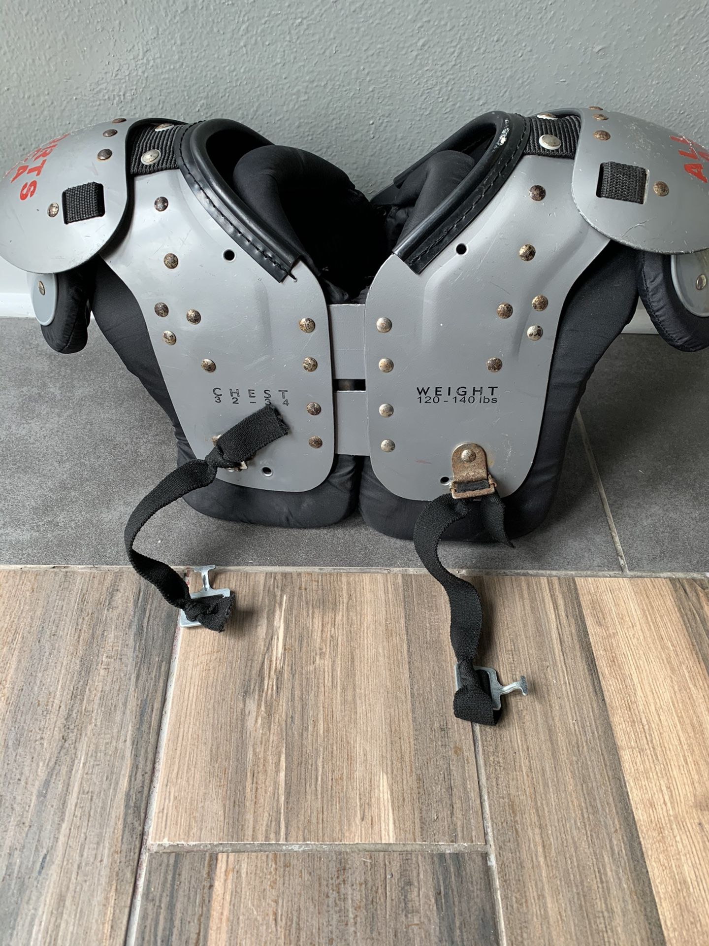 Jr. Football Equipment Helmet/Shoulder Pads for Sale in New Orleans, LA ...