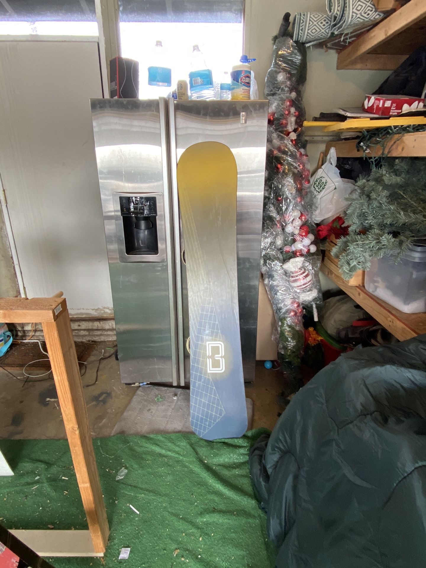Snowboard for Sale in Upland, CA - OfferUp