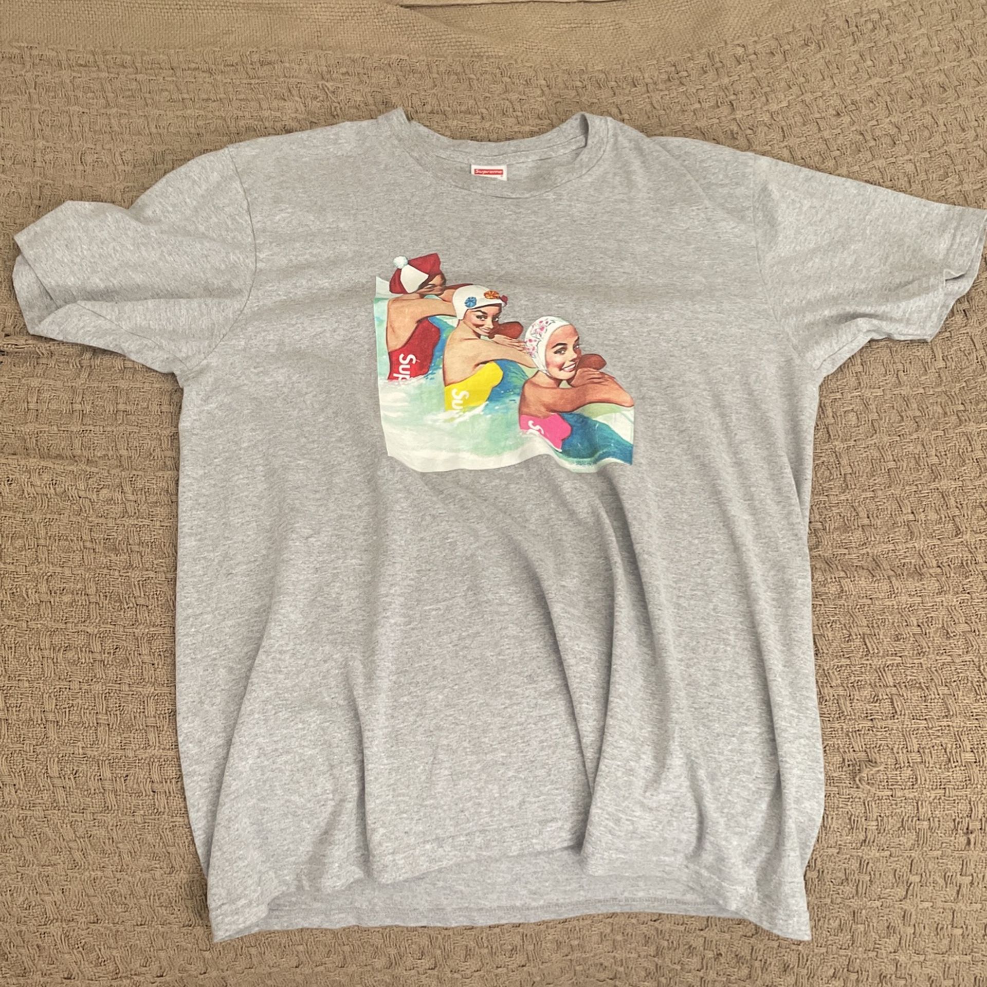 Supreme Clothing Girls