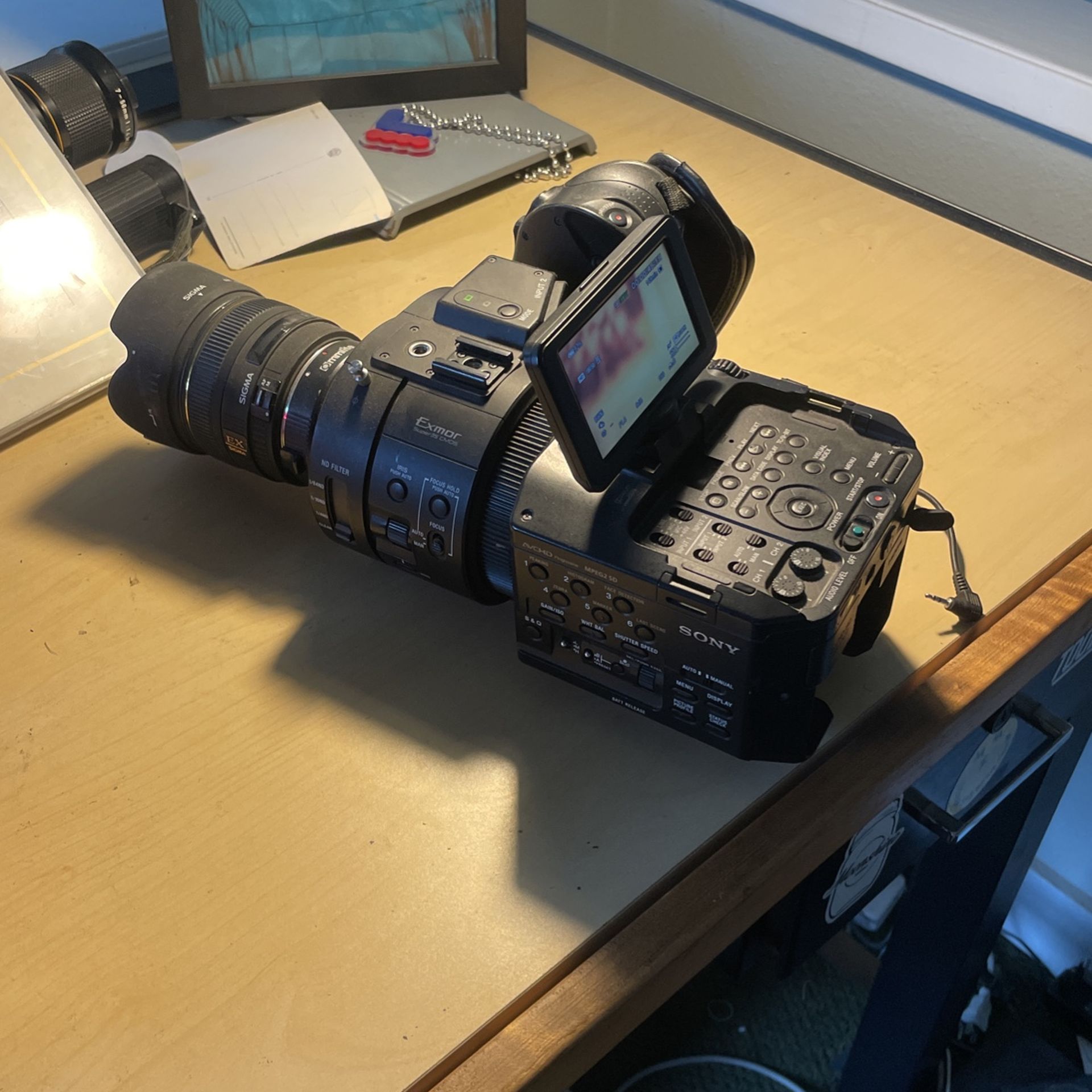 Sony FS 700 for Sale in Long Beach, CA - OfferUp