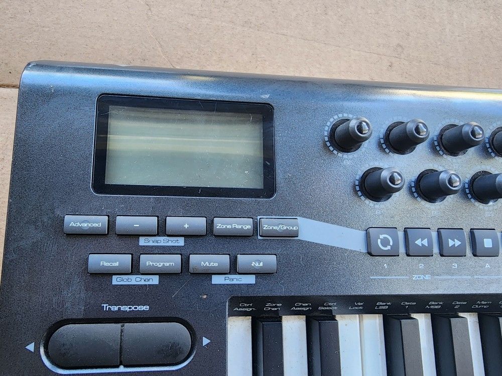 Axiom 25 MIDi Keyboard and Controller for Sale in Sacramento, CA - OfferUp