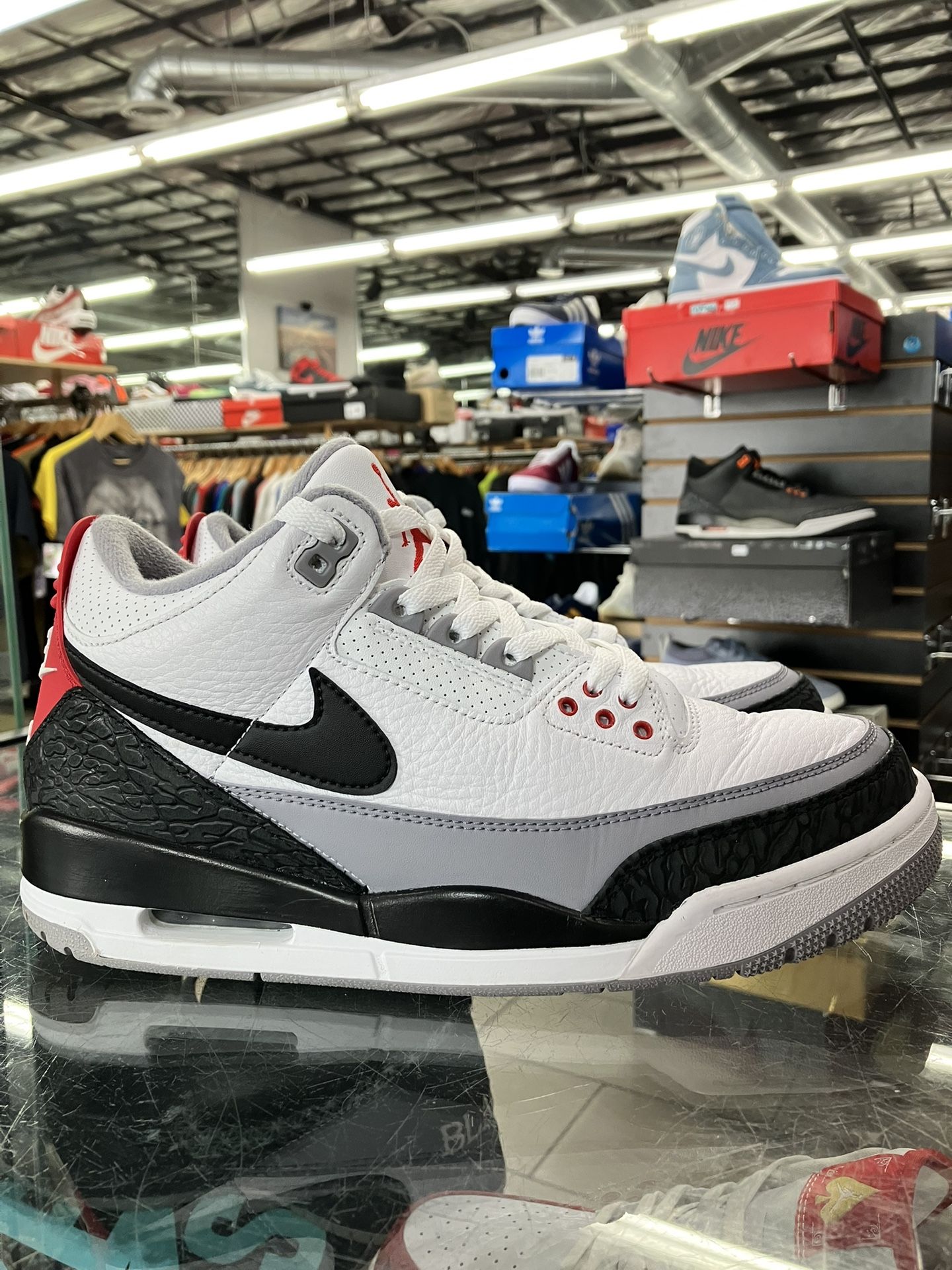 Air Jordan 3 Retro Tinker Hatfield for Sale in Culver City, CA - OfferUp