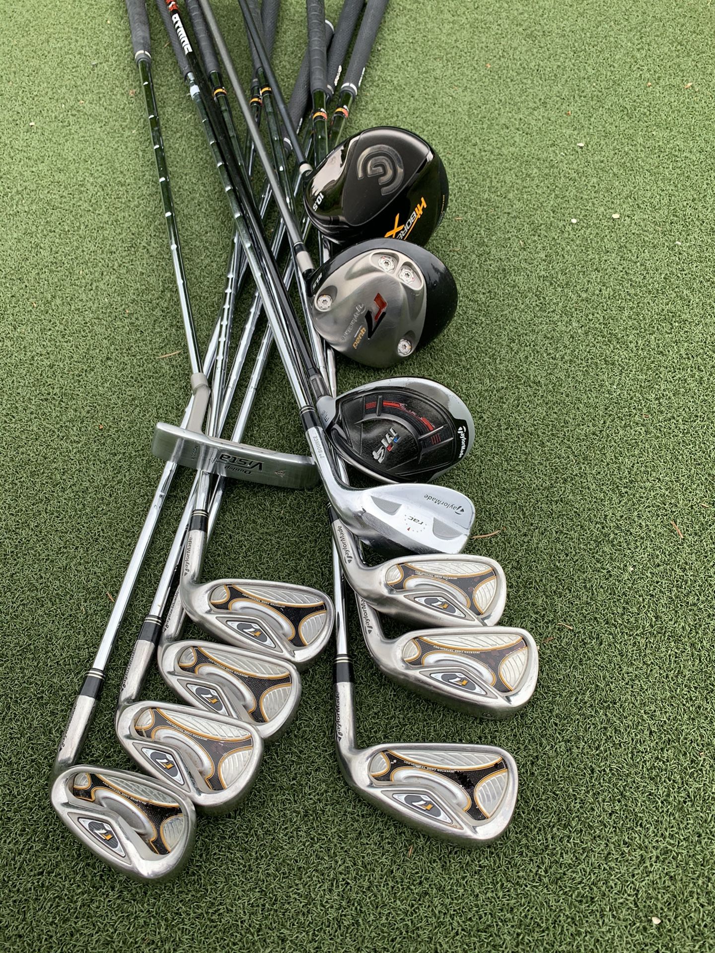 Golf Clubs Taylormade Complete Set for Sale in Silverdale, WA - OfferUp