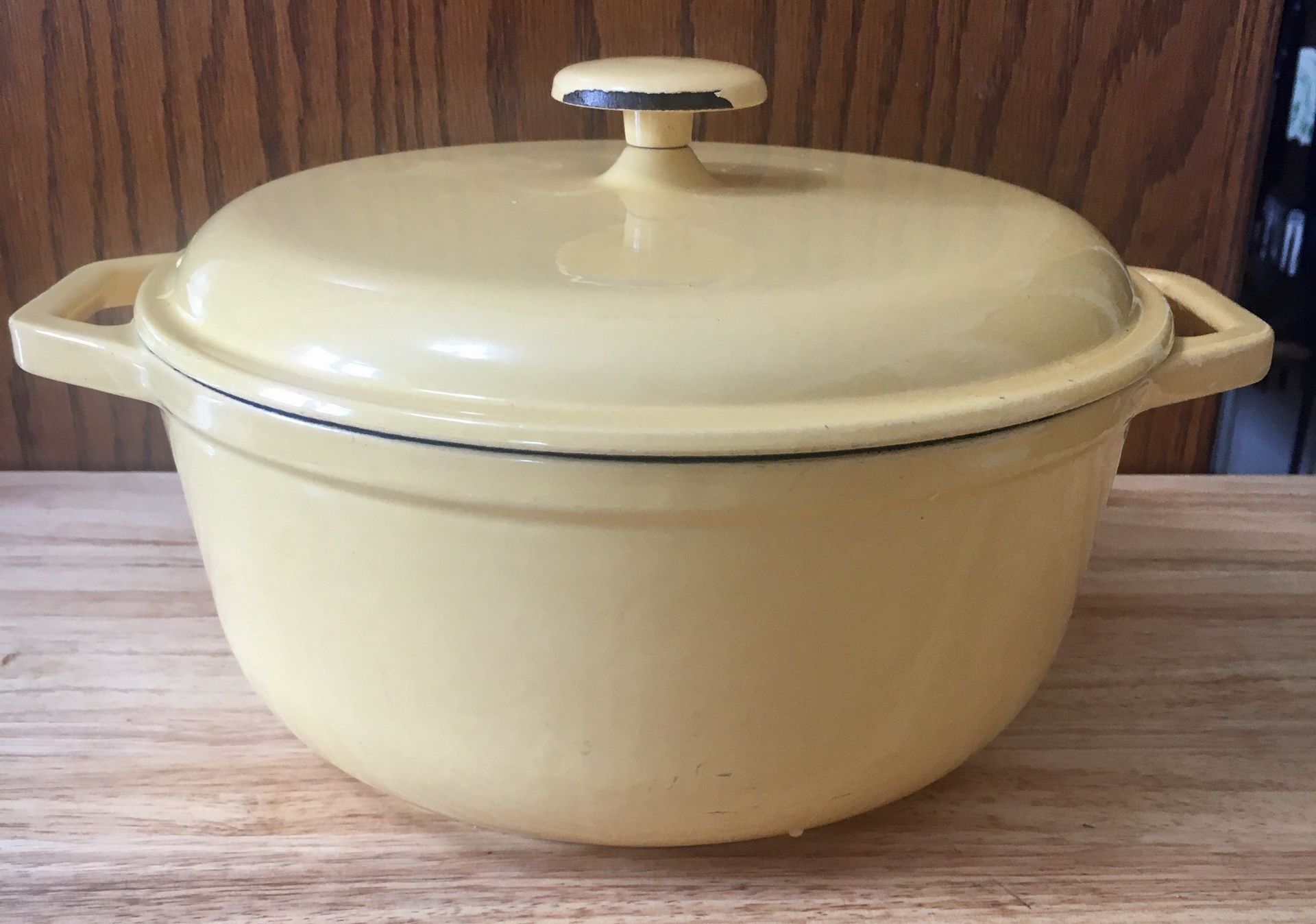 ColorCast cast Iron yellow enameled Dutch oven cookware for Sale in ...