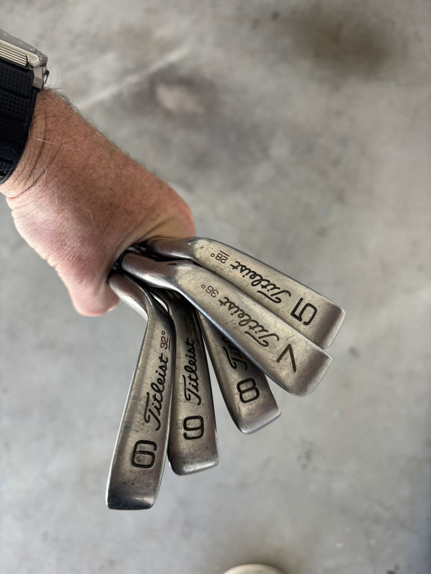 Titleist Golf Clubs Iron Set for Sale in Chino Hills, CA - OfferUp
