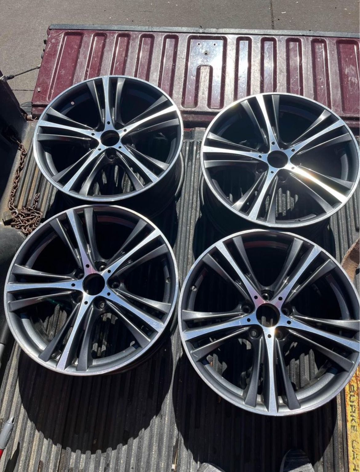 19 inch Wheels Bolt Pattern 5x120 for Sale in Phoenix, AZ - OfferUp
