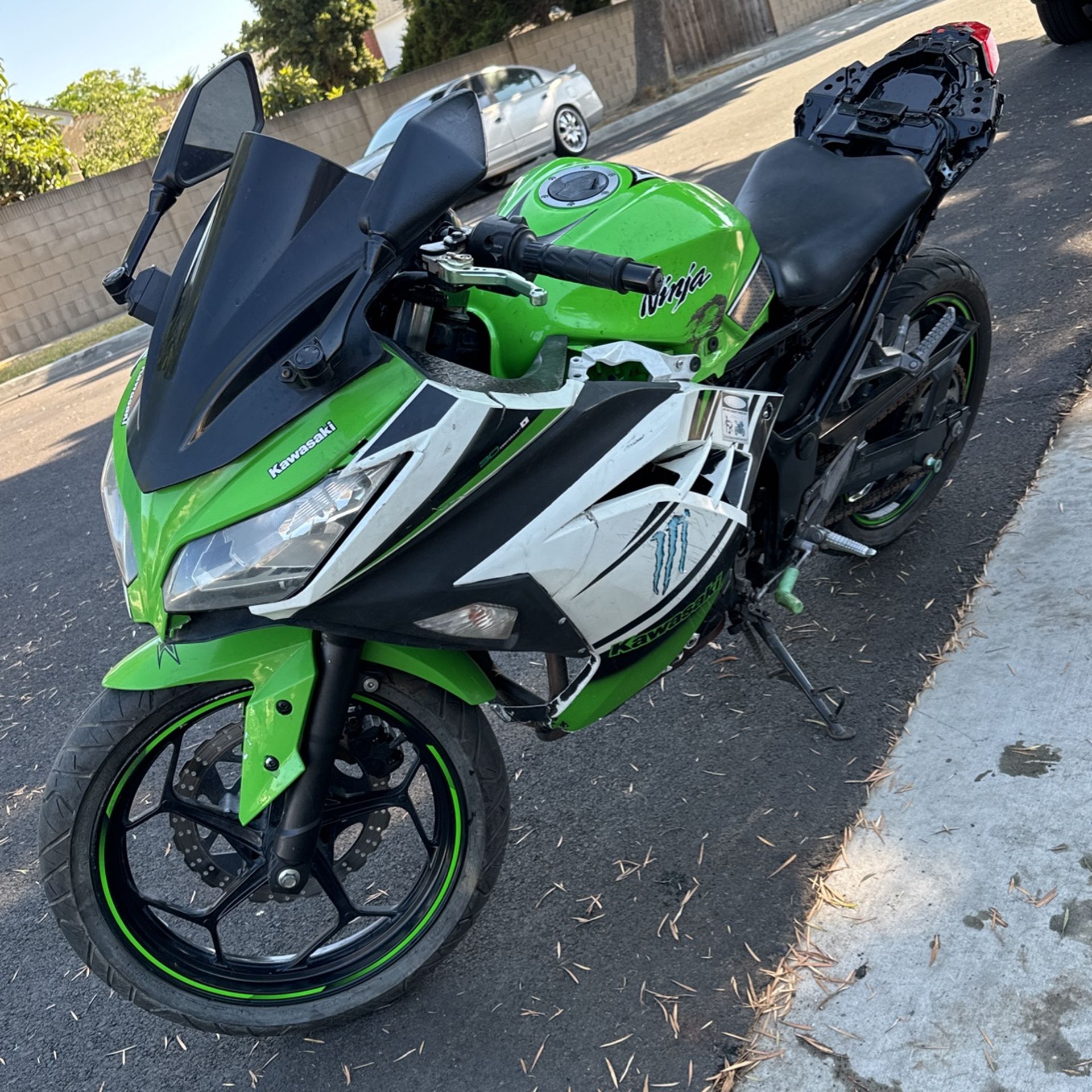 2013 EX300 for Sale in Anaheim, CA - OfferUp