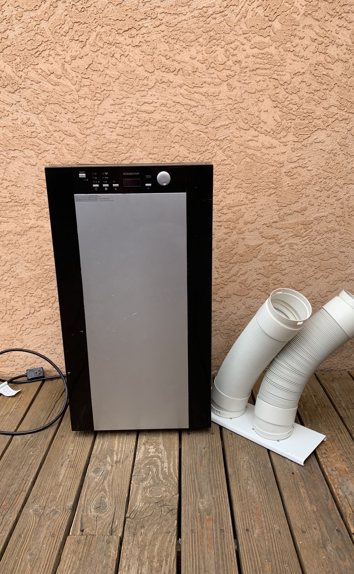 Edgestar 14001 Portable AC Unit for Sale in San Diego, CA - OfferUp