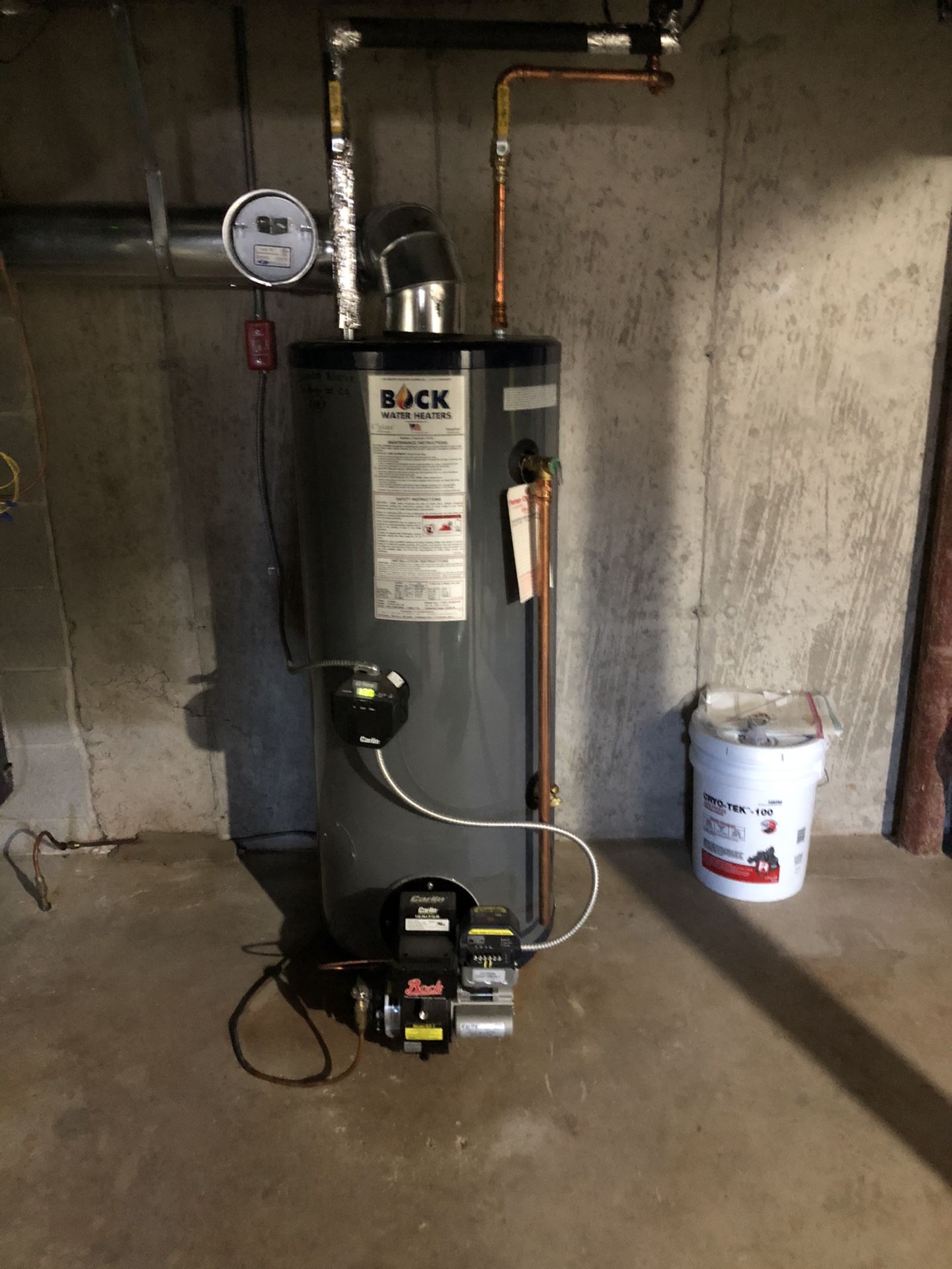 Bock oil hot water heater. for Sale in Yalesville, CT - OfferUp