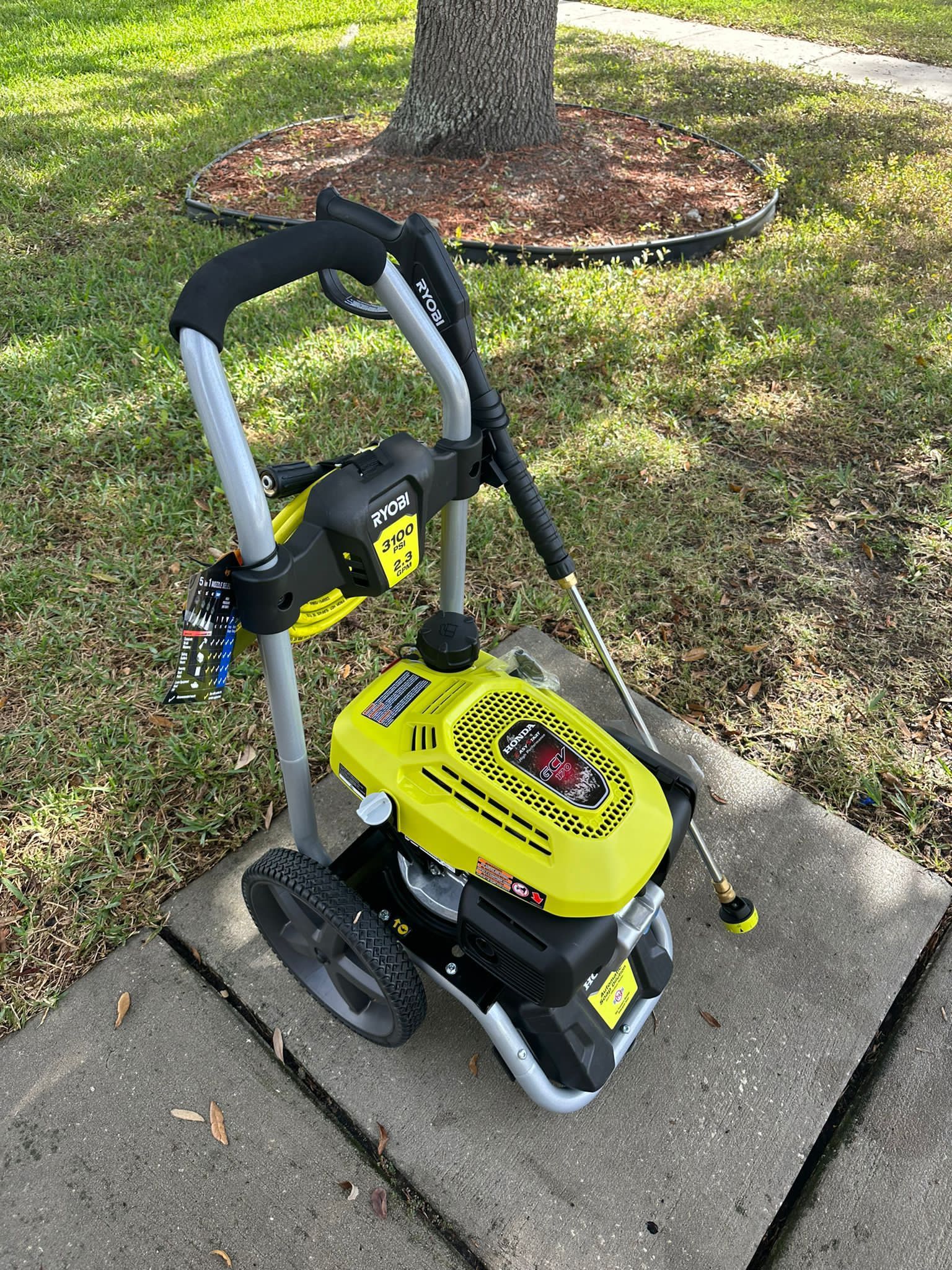 RYOBI 3100 PSI 2.3 GPM Cold Water Gas Pressure Washer with Honda GCV167 ...
