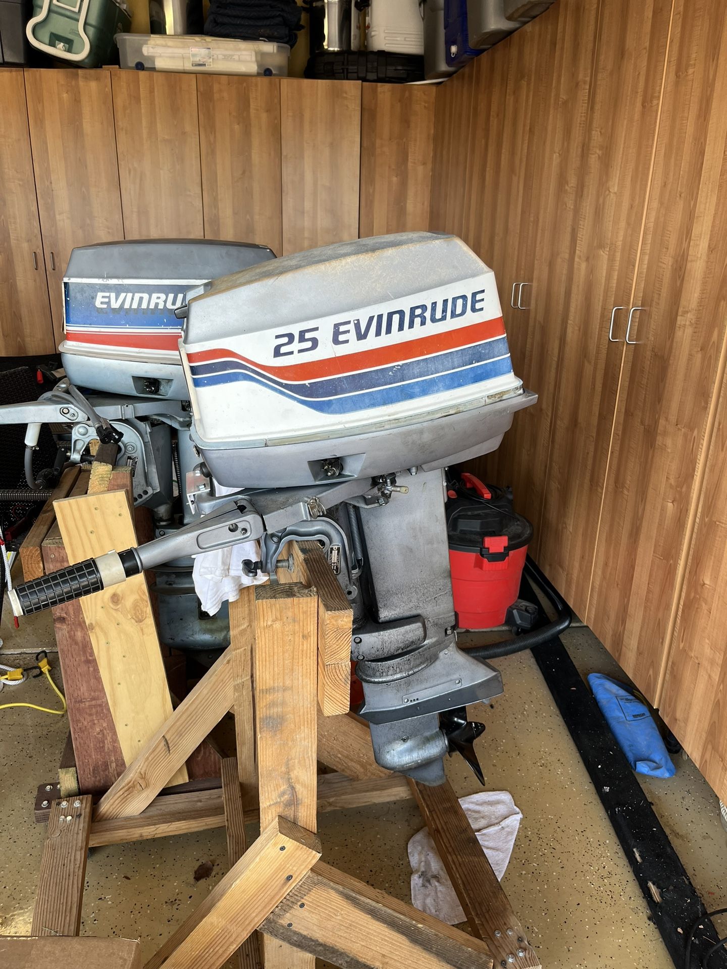 1977 25hp Evinrude for Sale in Las Vegas, NV - OfferUp