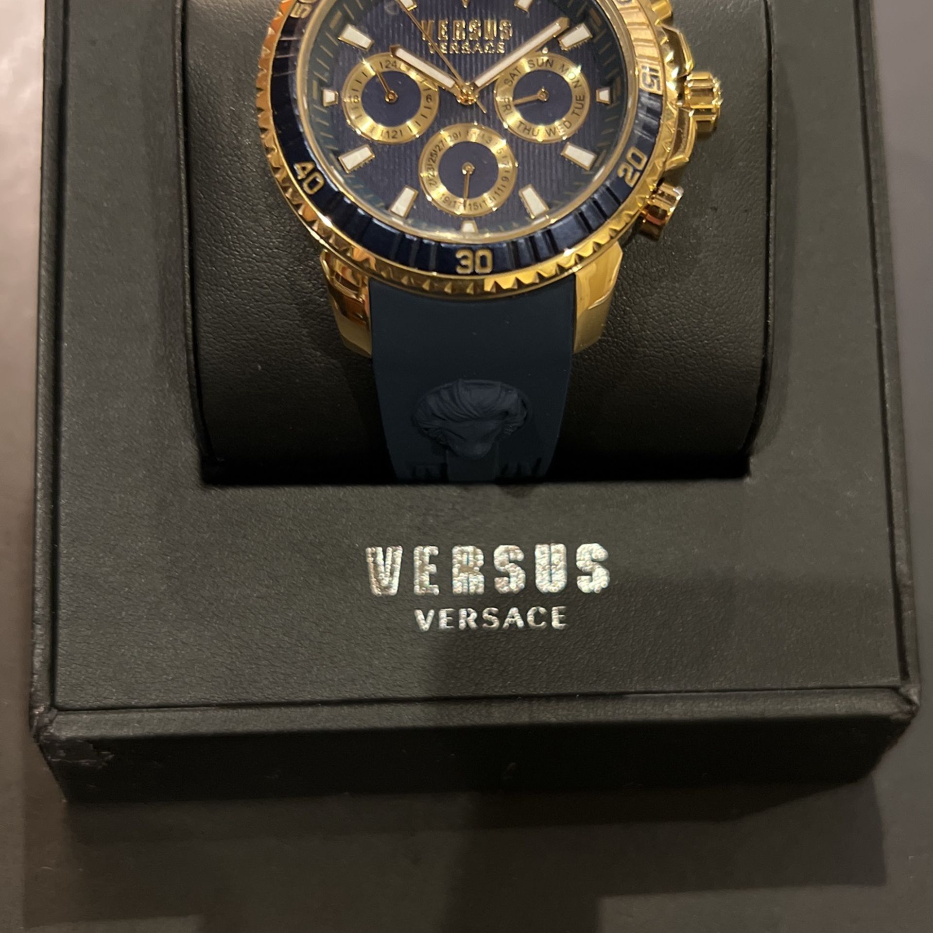 Versace Versus Men’s Watch for Sale in Hilton Head Island, SC - OfferUp