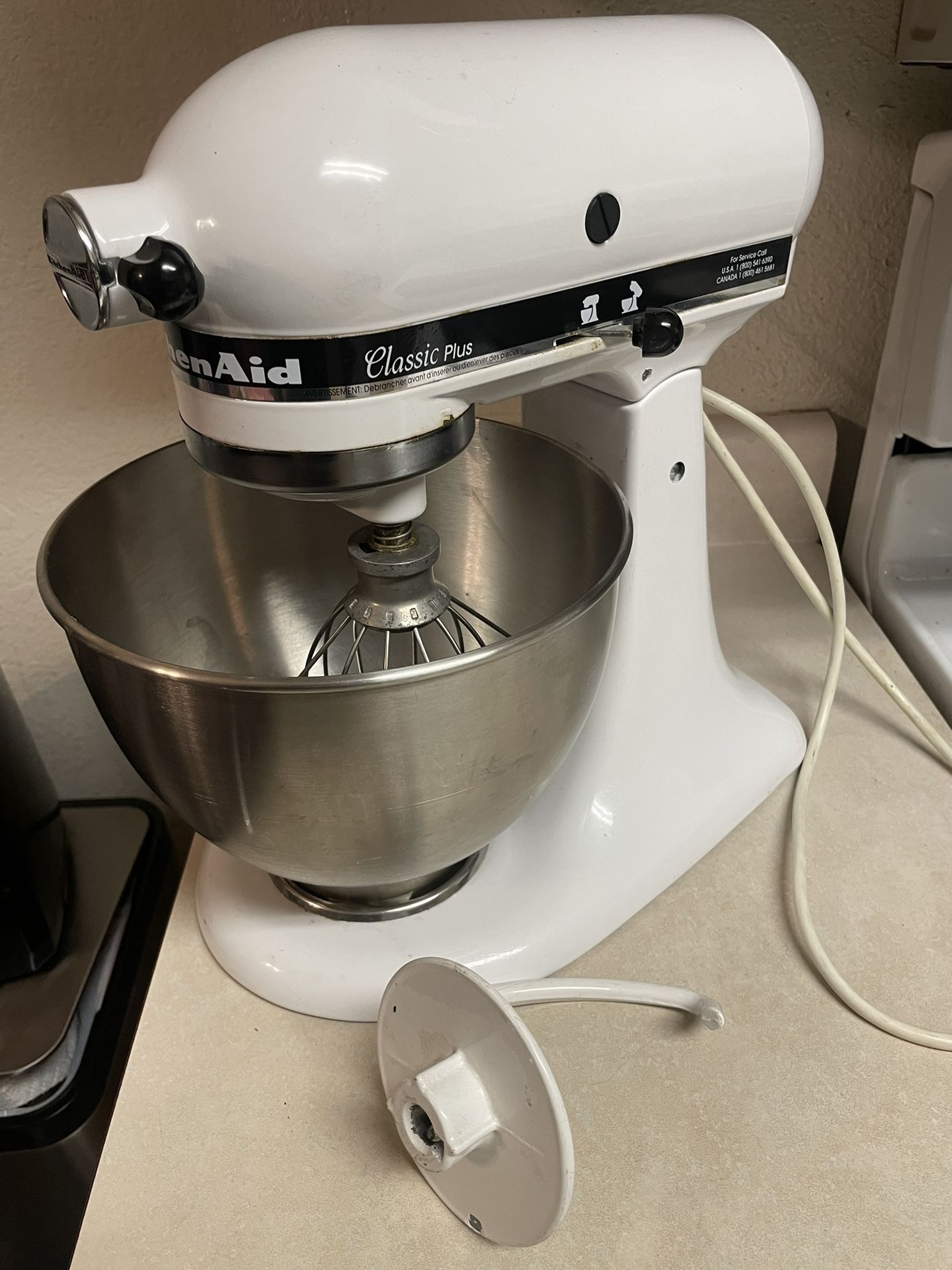 KitchenAid Classic Plus Stand Mixer 275 Watts for Sale in San Jose, CA ...