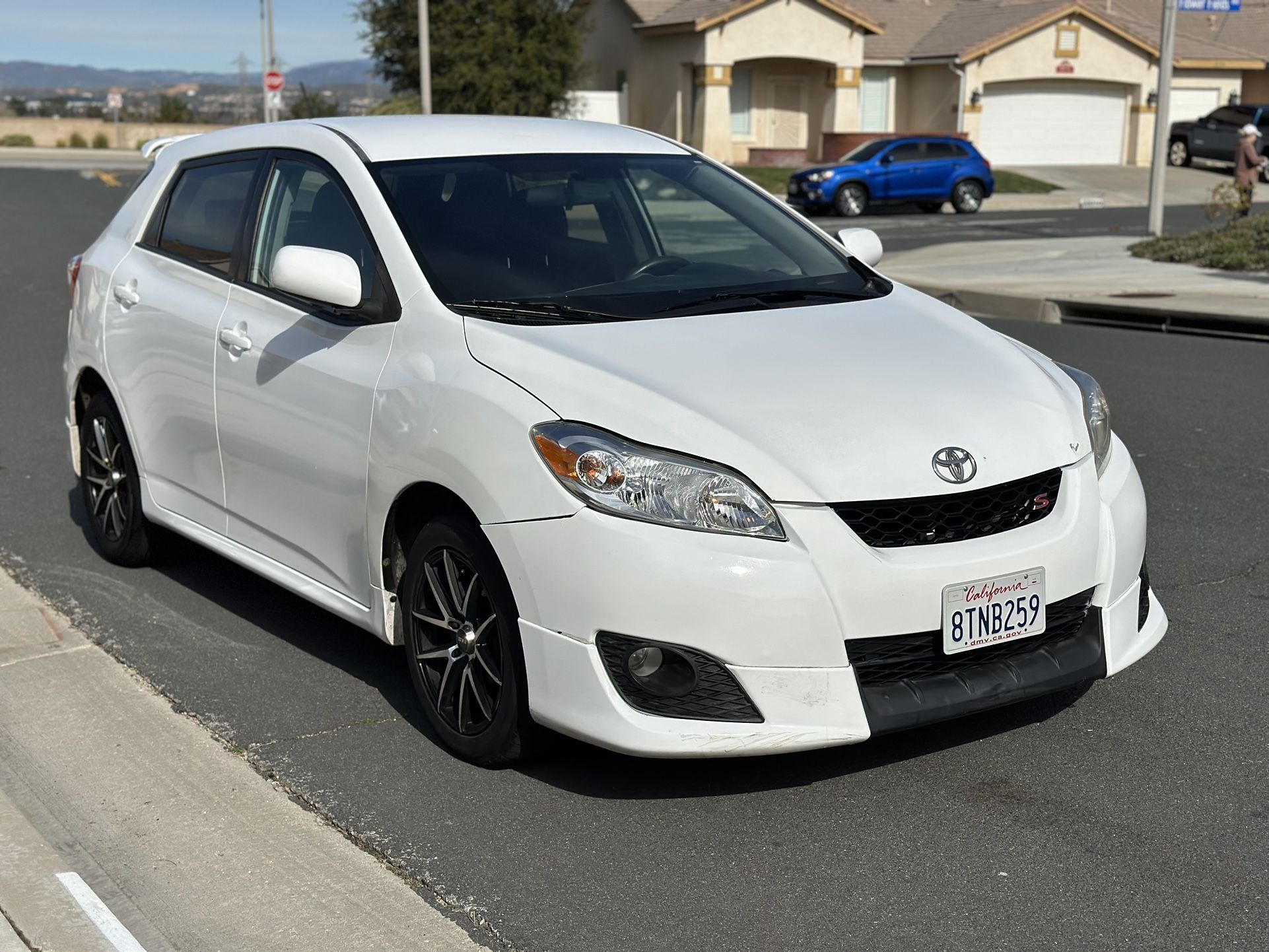 2010 Toyota Corolla Matrix for Sale in Los Angeles, CA - OfferUp