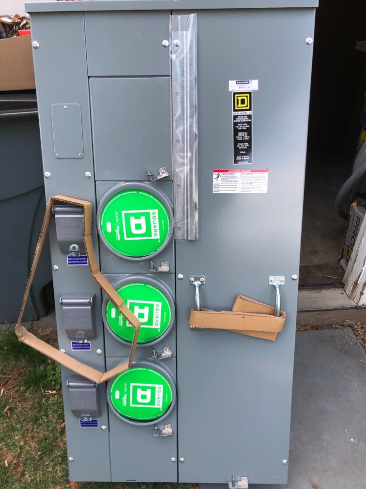 Brand New Square D MP33125 3 Gang / 300 Amp / Ring Type / Same As ...